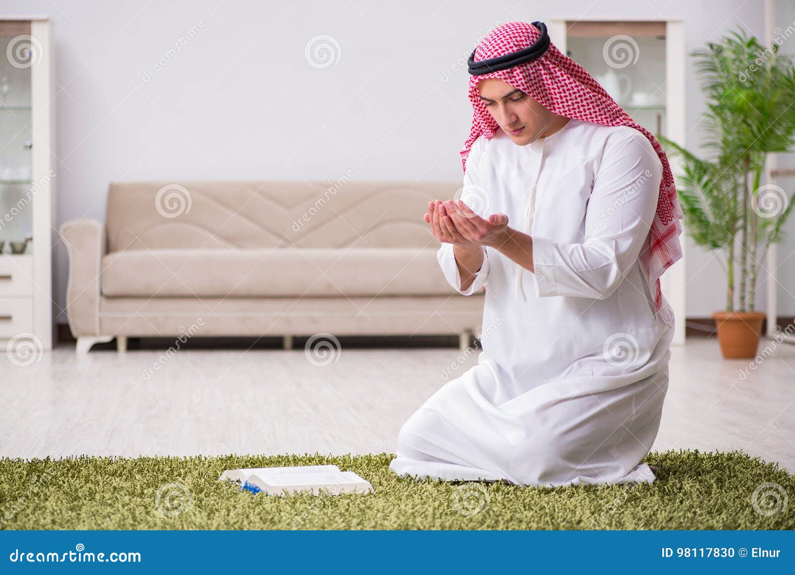 The Arab Man Praying at Home Stock Photo - Image of person, islam: 98117830