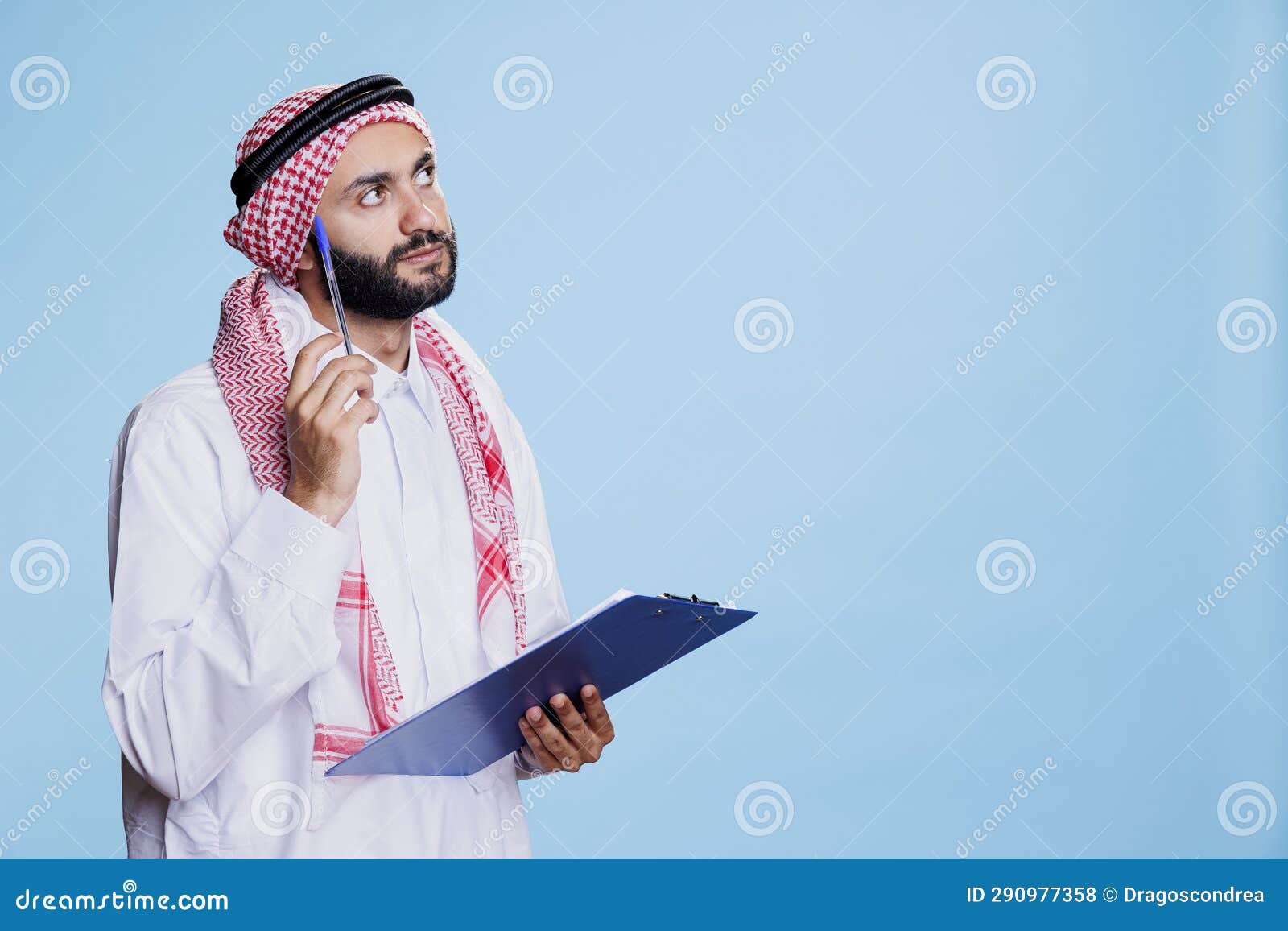 Arab Thinking, Taking Notes in Clipboard Stock Photo - Image of dressed ...