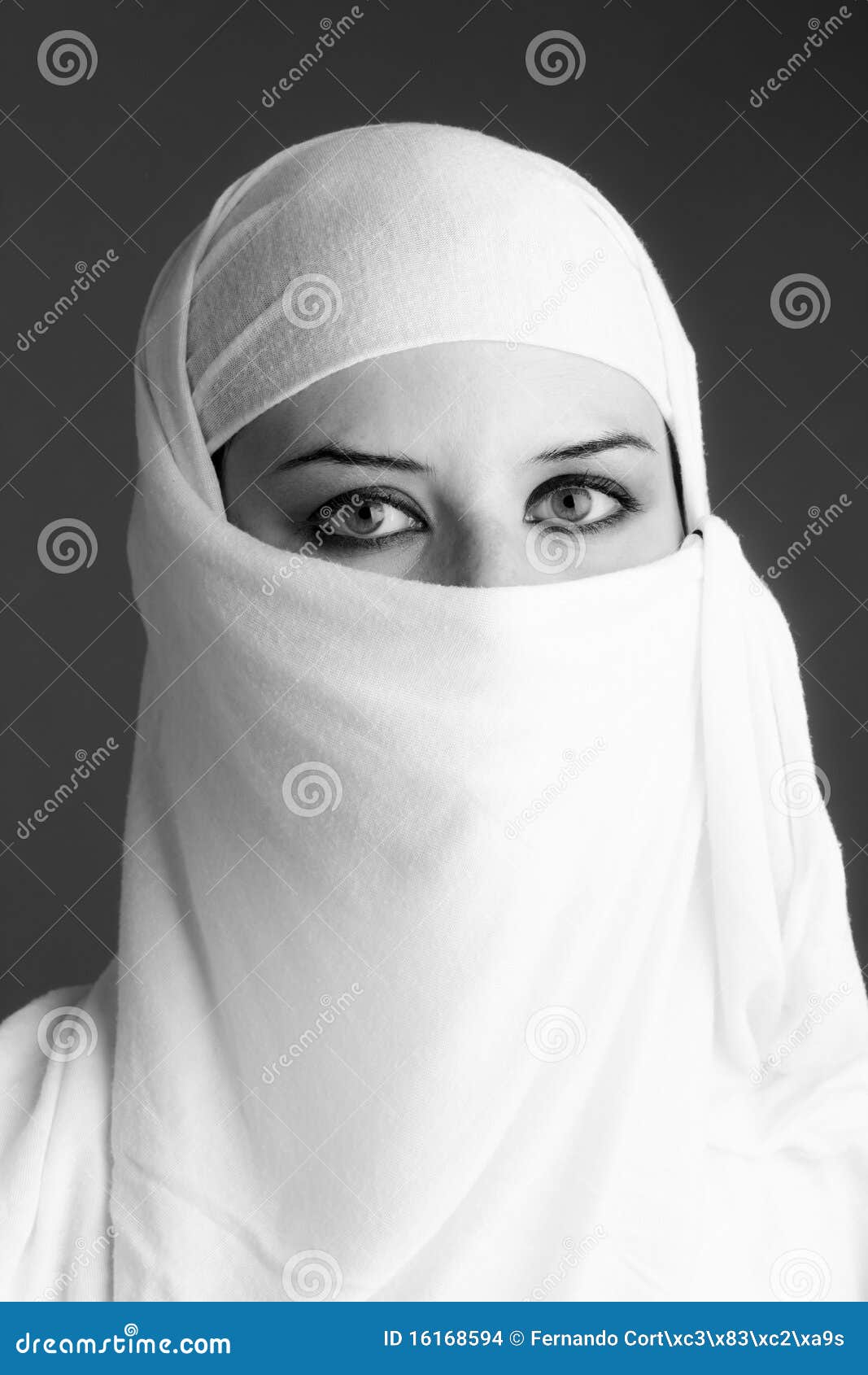 Arab Woman Wearing A Soft Veil. Stock Photo - Image of feminine, facial ...
