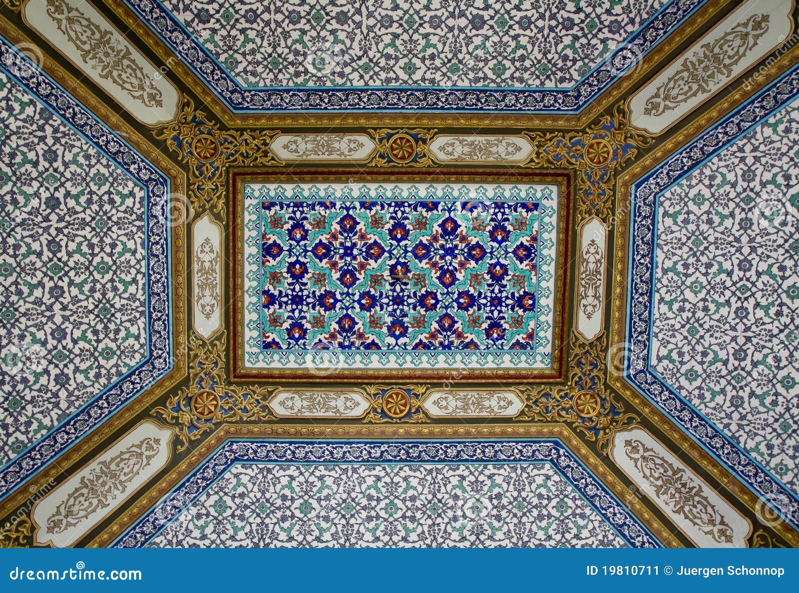 Arabesque Ceiling of the Topkapi Palace Stock Image - Image of interior ...