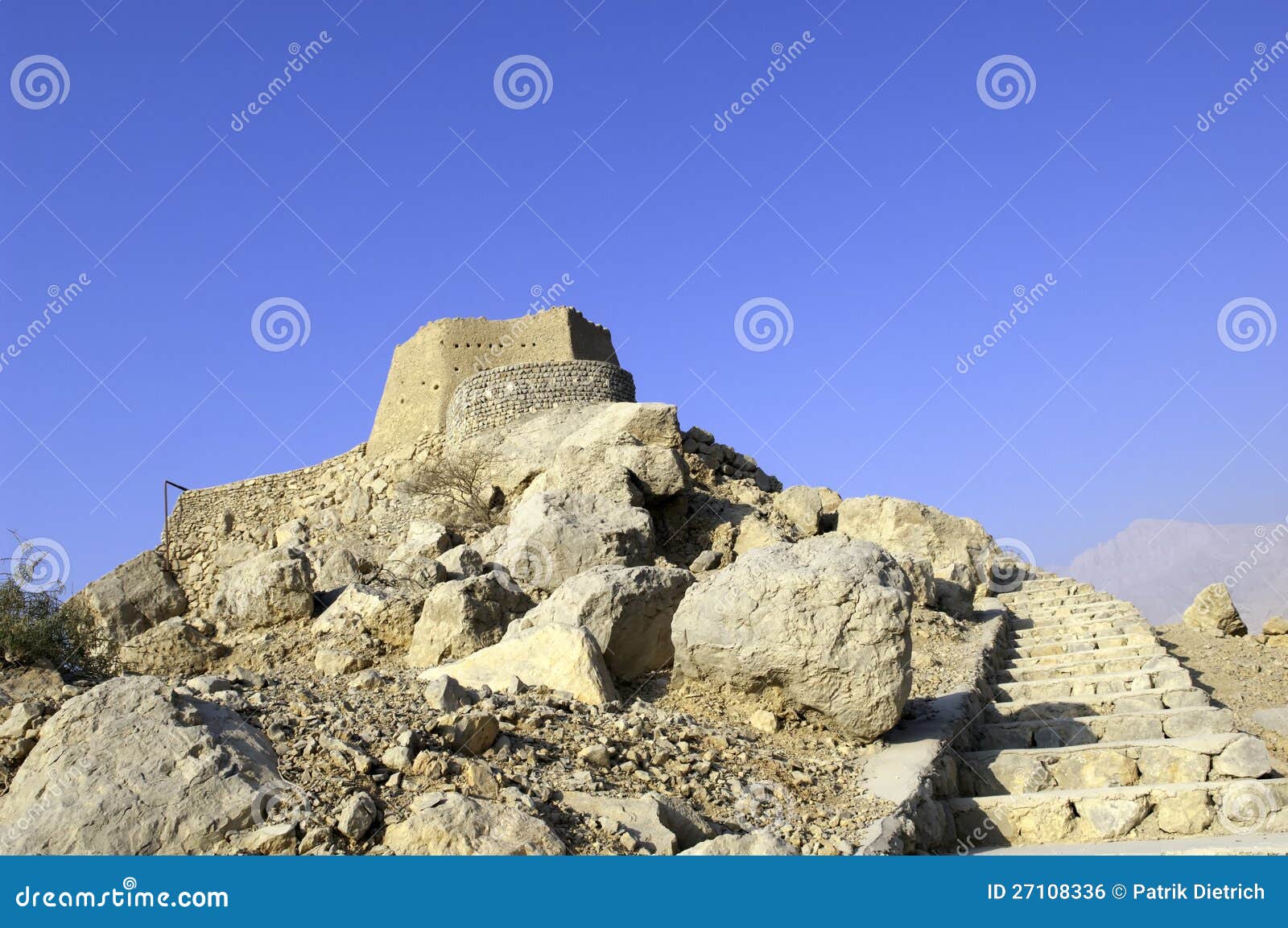 Arabian Fort in Ras Al Khaimah Arab Emirates Stock Photo - Image of ...