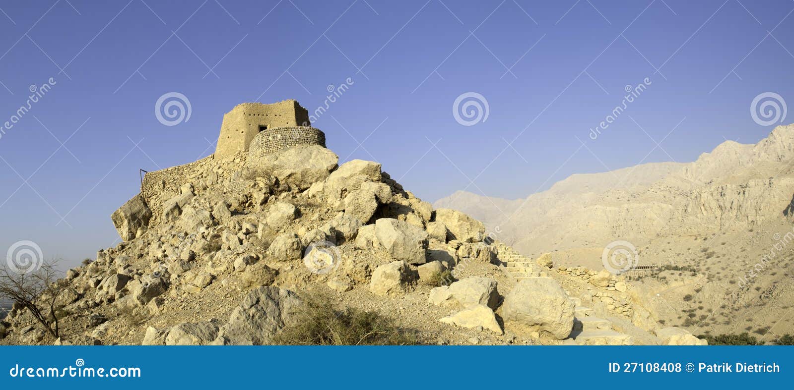 Arabian Fort in Ras Al Khaimah Arab Emirates Stock Photo - Image of ...