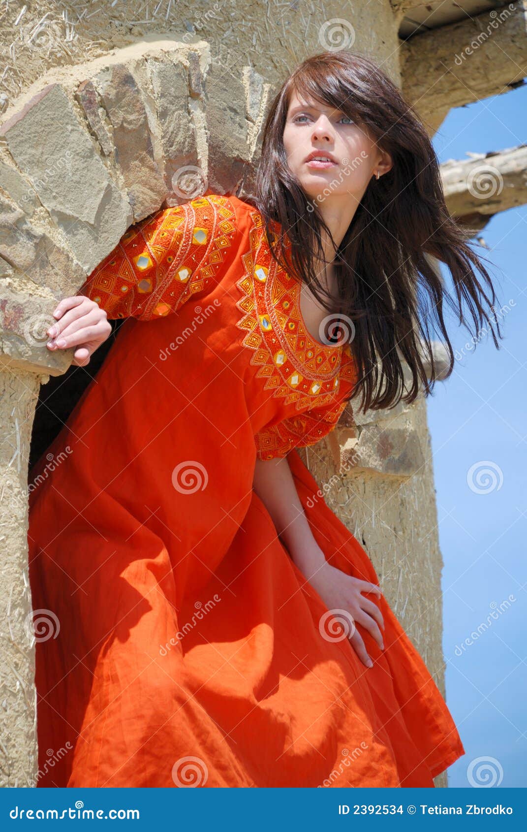 Portrait Arabian Girl Wallpaper