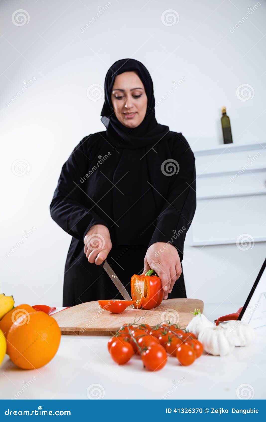 Arabian woman cooking stock photo. Image of arabian, food - 41326370