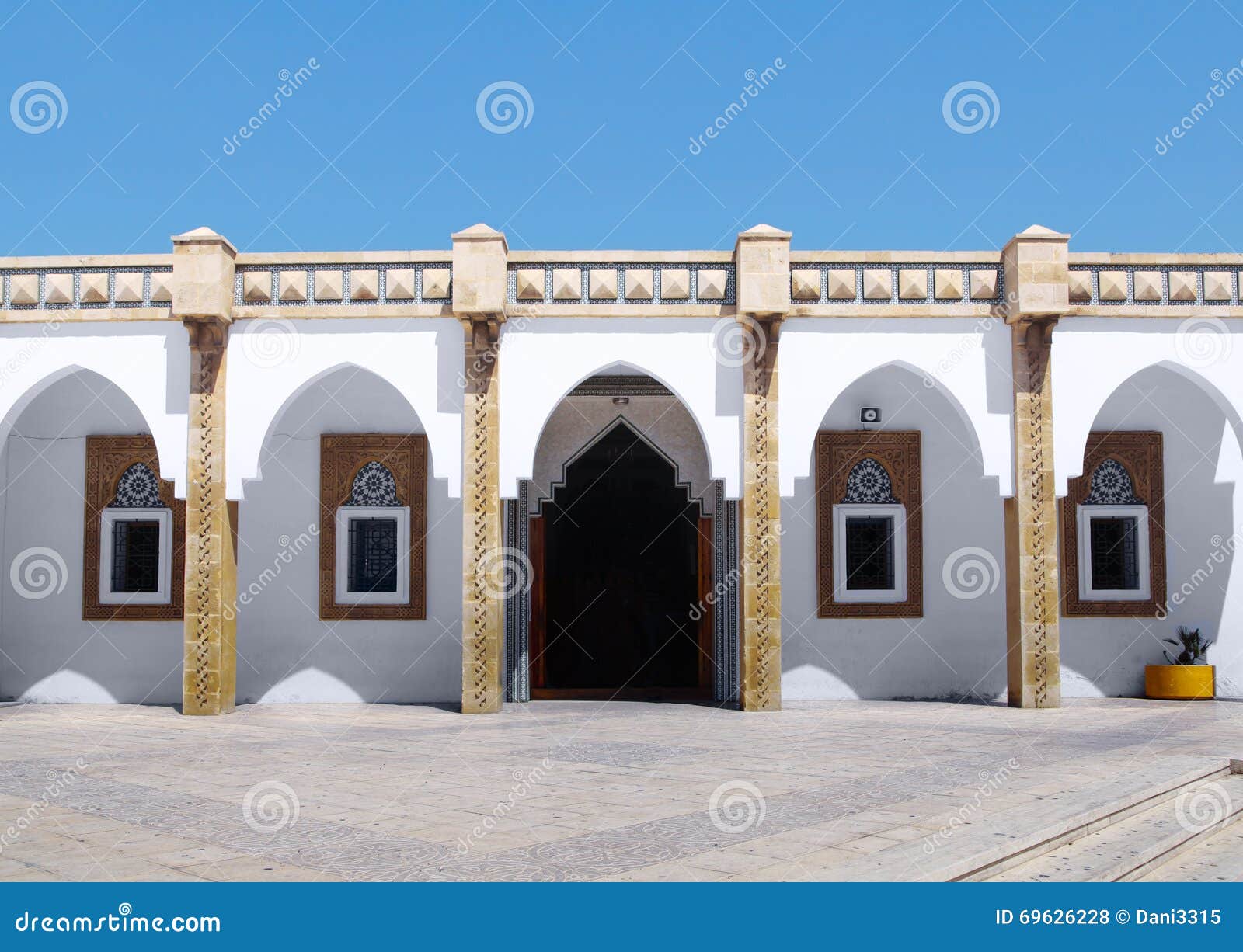 Arabic Architecture at Loubnan Mosque, Agadir Stock Photo - Image of ...