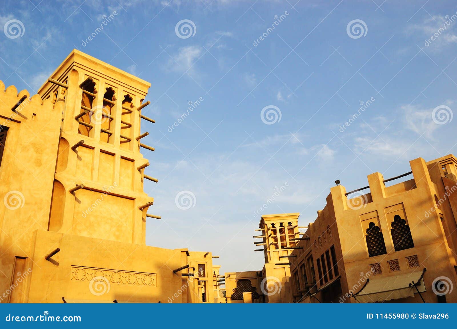 Arabic Architecture, Oriental Buildings, Windows On Construction ...
