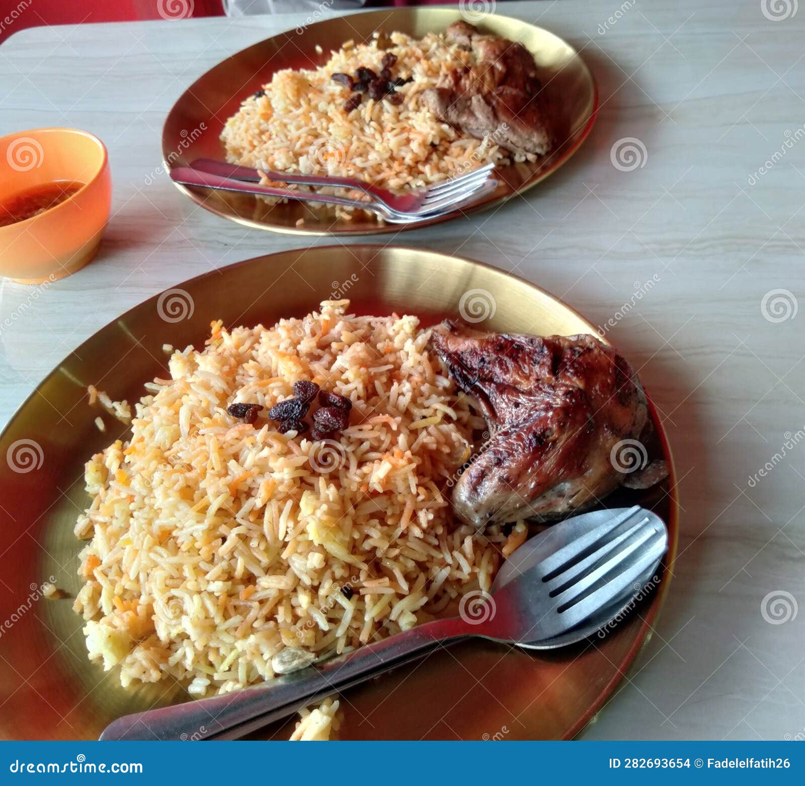 Arabic kebuli rice stock photo. Image of kebuli, grilled - 282693654