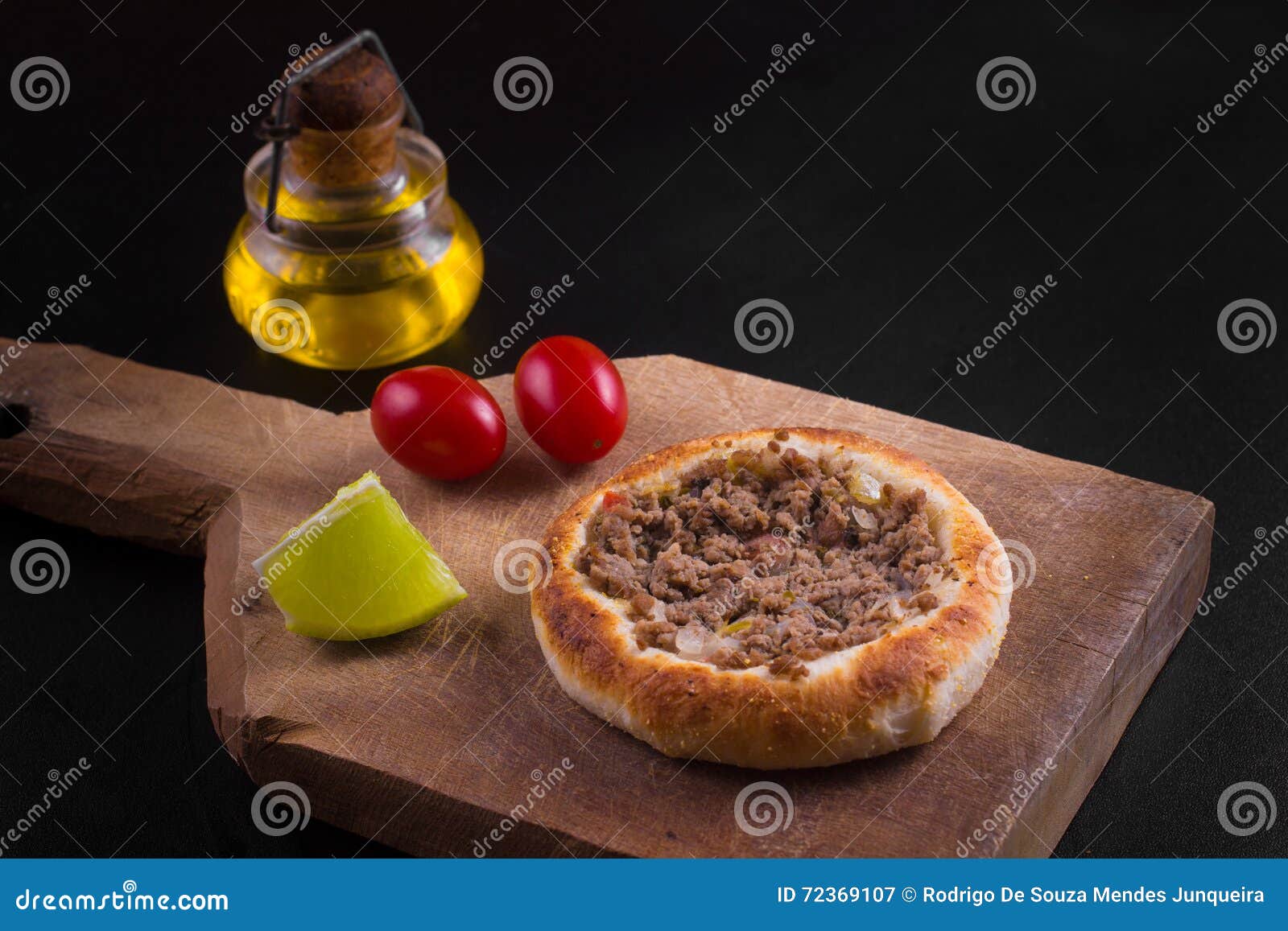 Meat Sfiha Esfiha Of Arabic Origin Traditionally Adapted For Brazilian ...