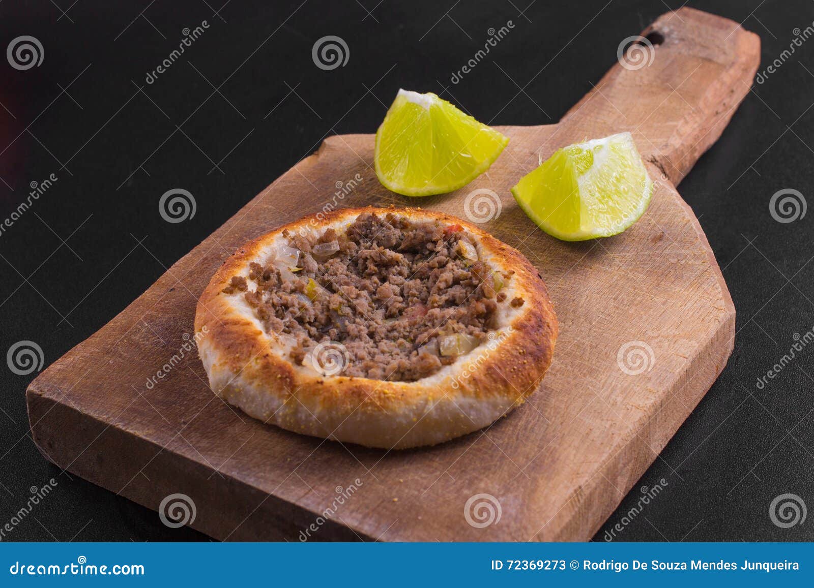 Meat Sfiha Esfiha Of Arabic Origin Traditionally Adapted For Brazilian ...