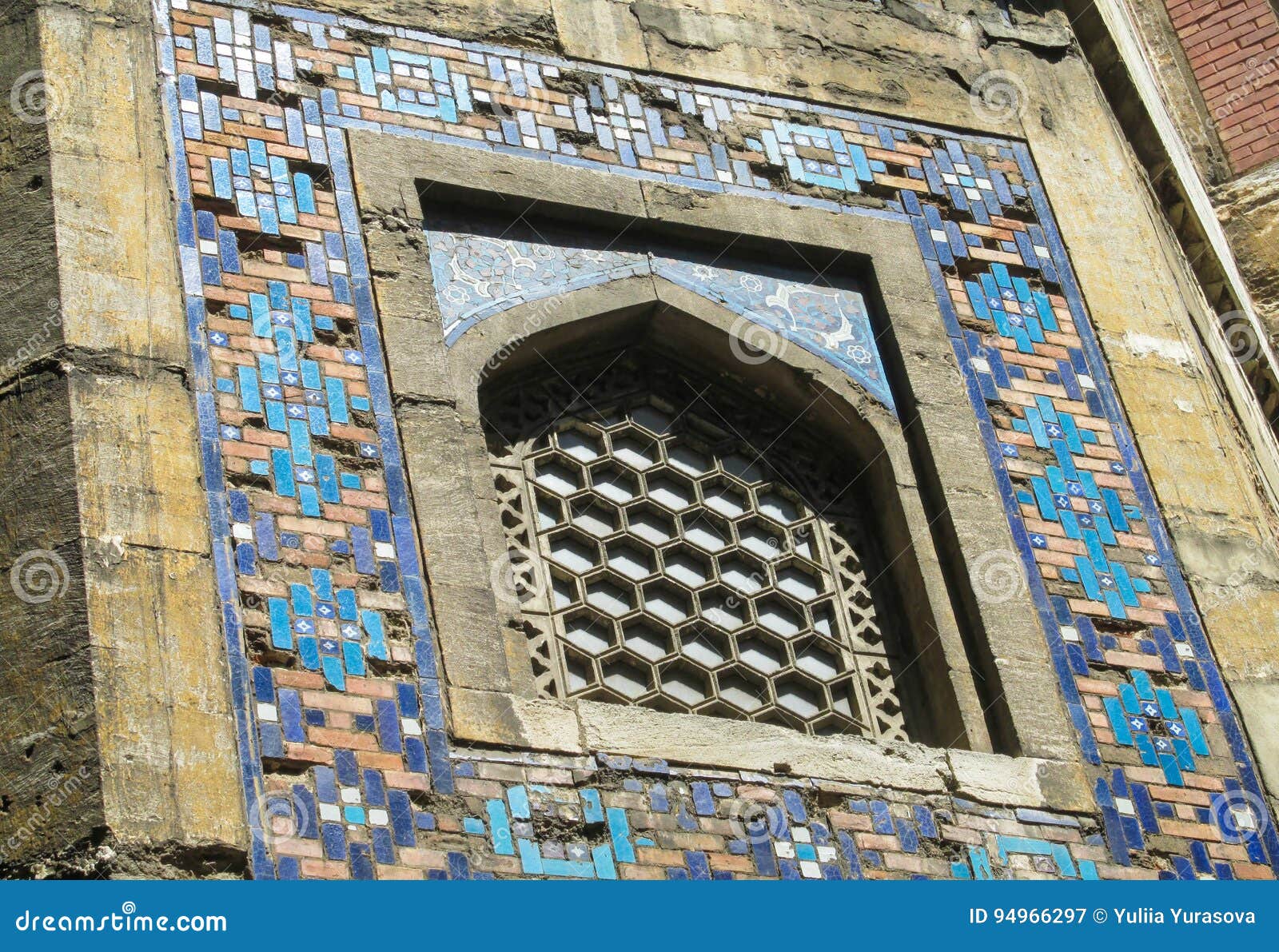 Arabic Mosaic Window Decoration Stock Image - Image of landmark, islam ...