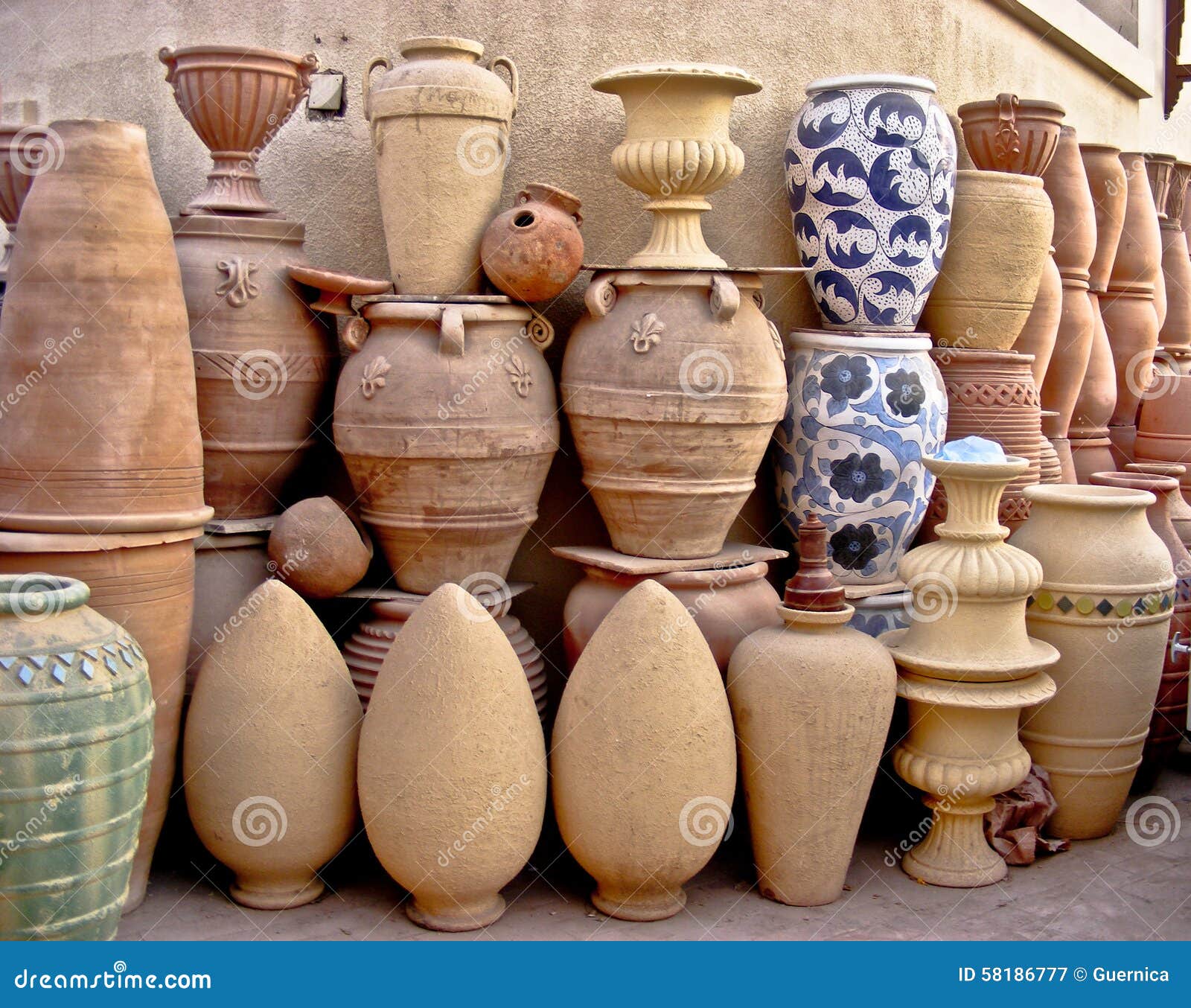 5,396 Arabic Pottery Stock Photos - Free & Royalty-Free Stock Photos ...