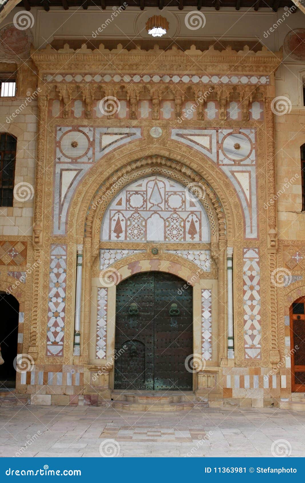 Arabic-style door stock image. Image of emir, ceiling - 11363981