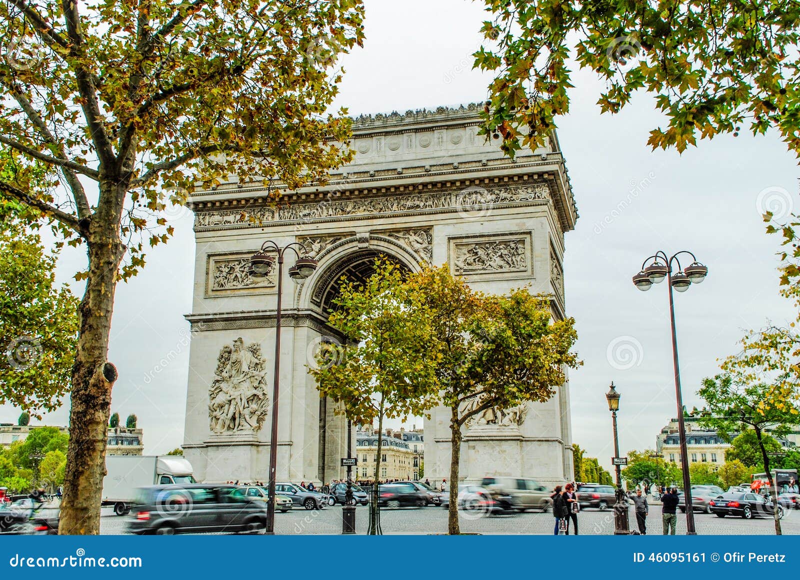 Arc de Triumph, Paris editorial photo. Image of street - 46095161