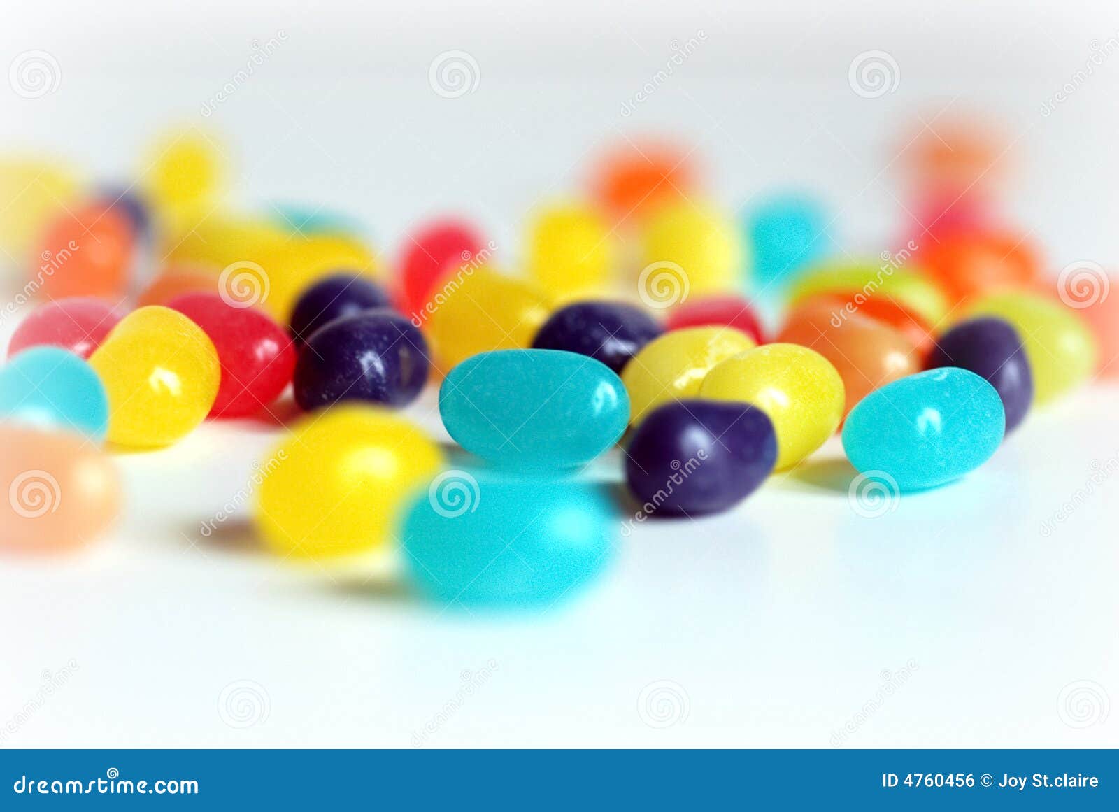 Arc-en-ciel de bonbon mou photo stock. Image du jaune - 4760456
