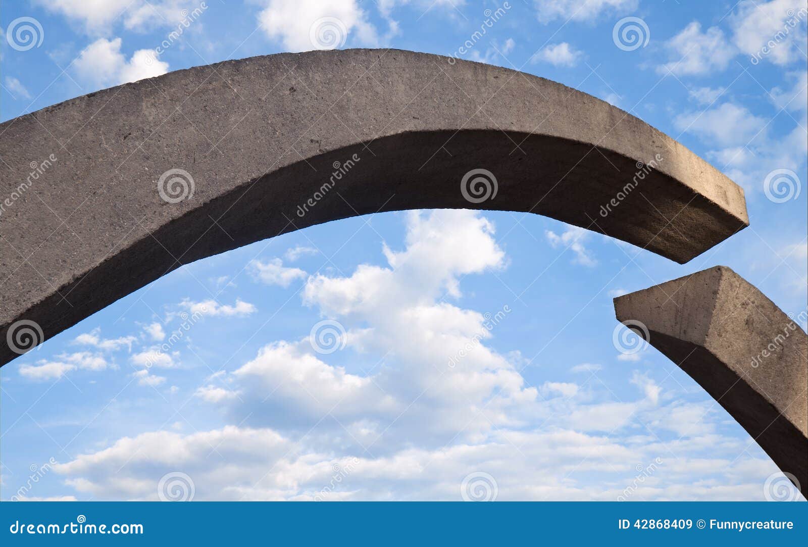 Arc memorial stock image. Image of stone, building, cloud - 42868409