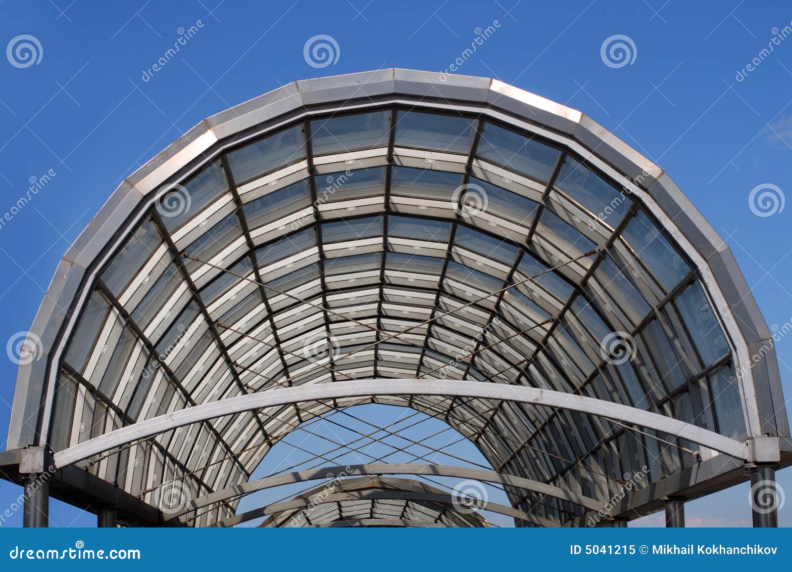 Arc steel and glass roof stock image. Image of tubular - 5041215