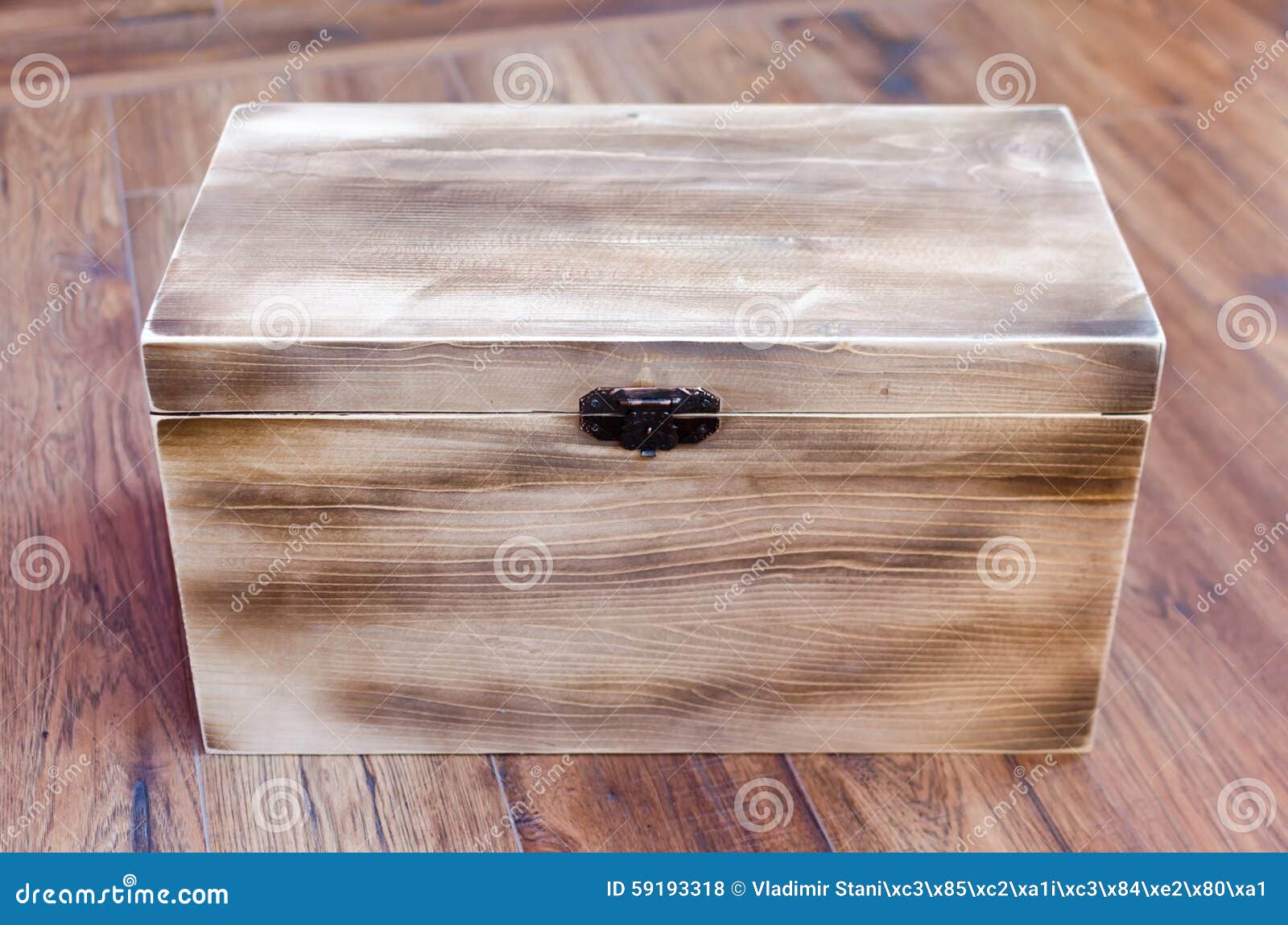 Arca De Madera De Madera De Case Foto de archivo - Imagen de viejo ...