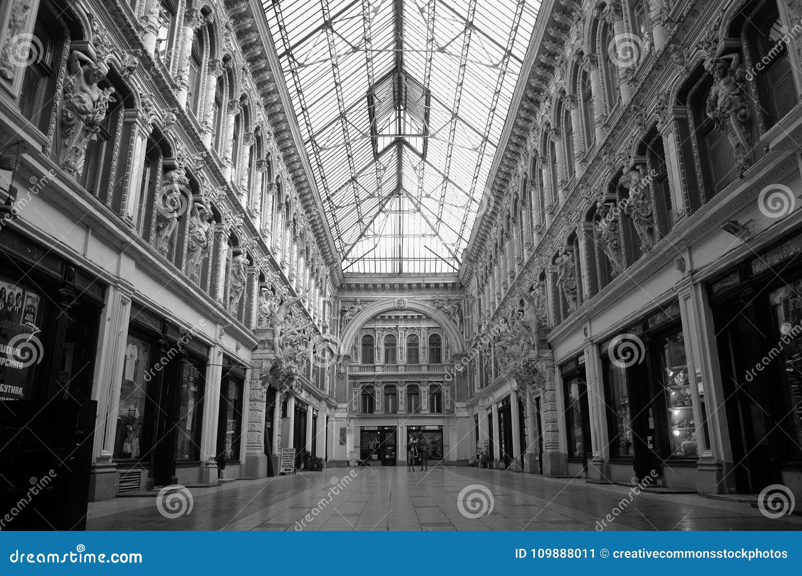 Arcade, Arch, Arched Picture. Image: 109888011