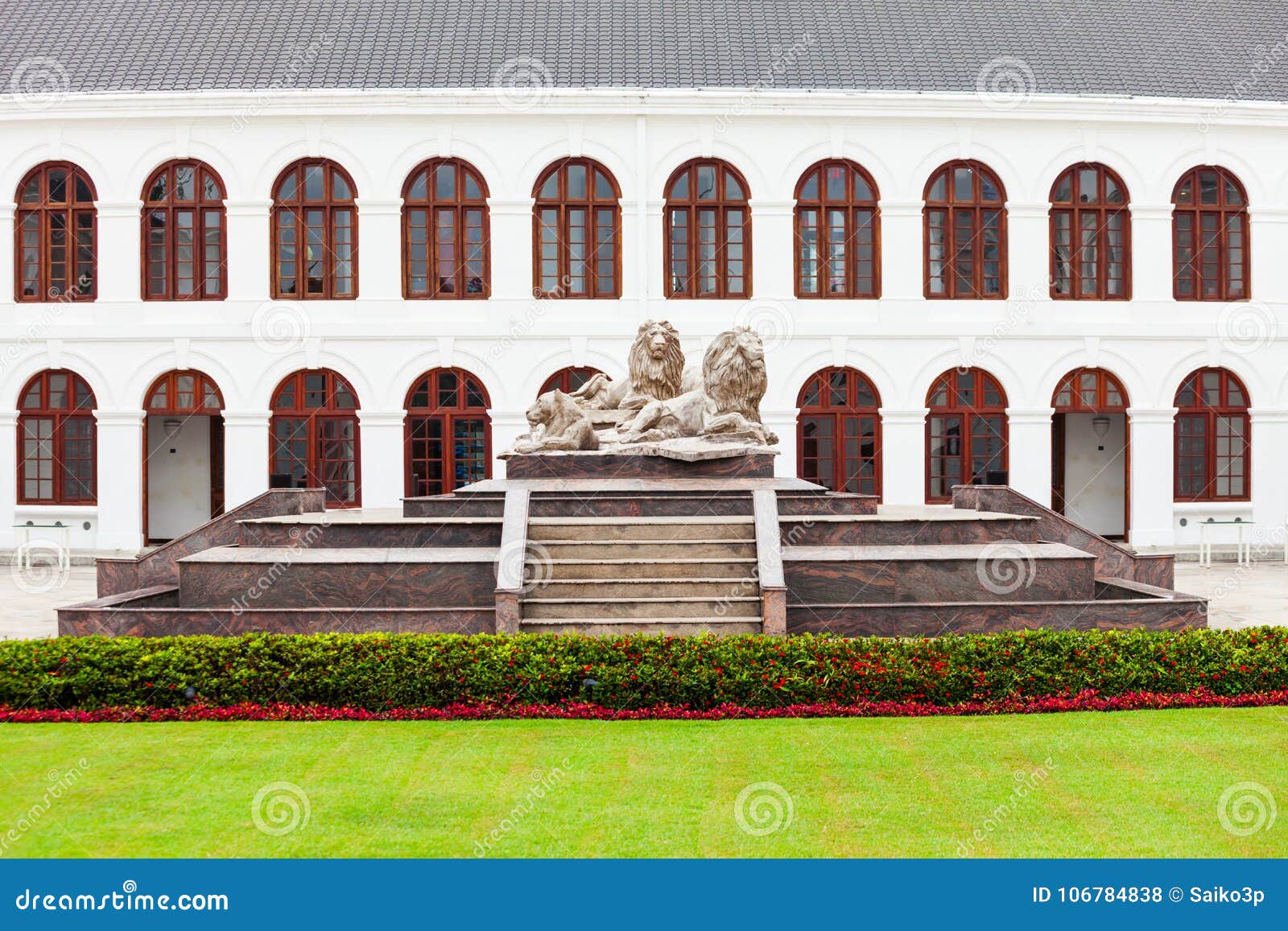 Arcade Independence Square, Colombo Stock Photo - Image of national ...