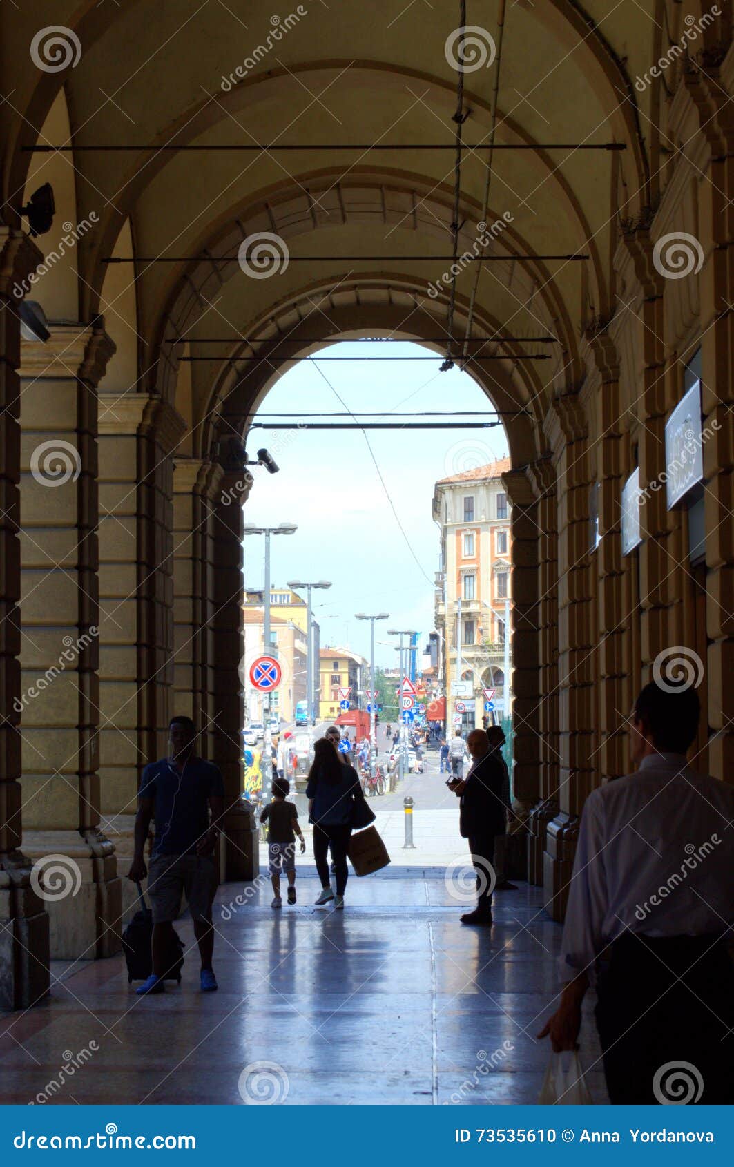Arcades of Bologna Italy editorial image. Image of details - 73535610