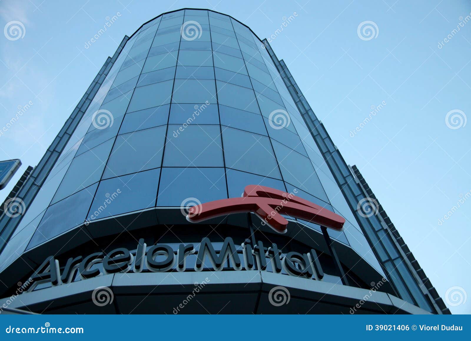 Arcelor Mittal editorial photo. Image of tower, metropolis - 39021406