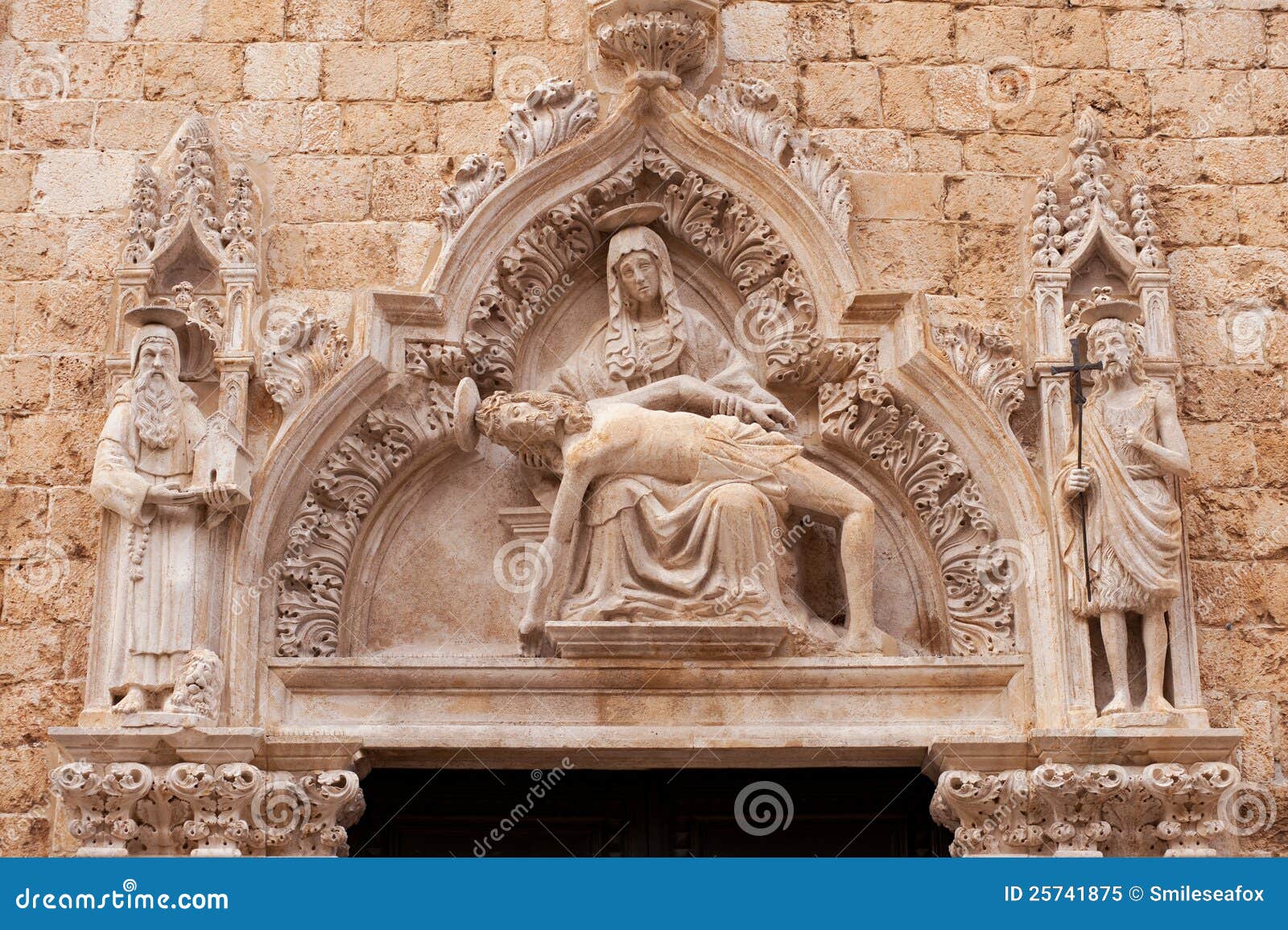 The Arch Above the Entrance in Catholic Temple Stock Image - Image of ...