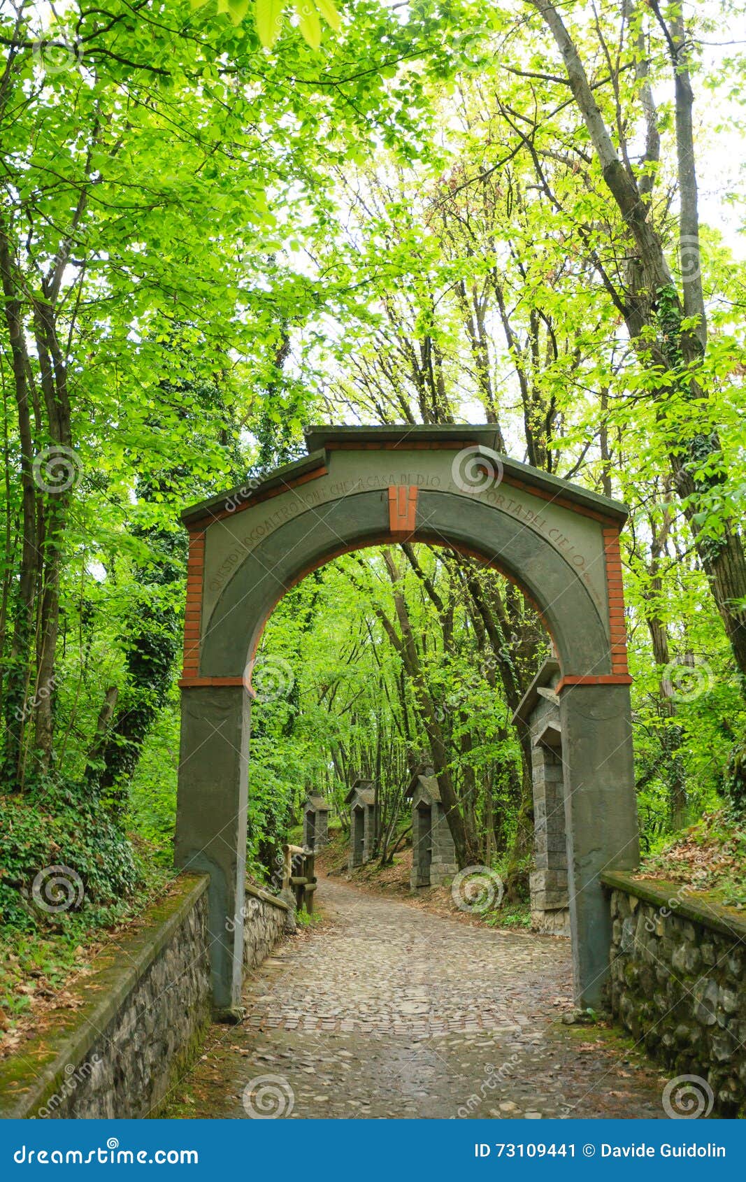 Arch Along Way of the Cross Stock Image - Image of brown, ground: 73109441