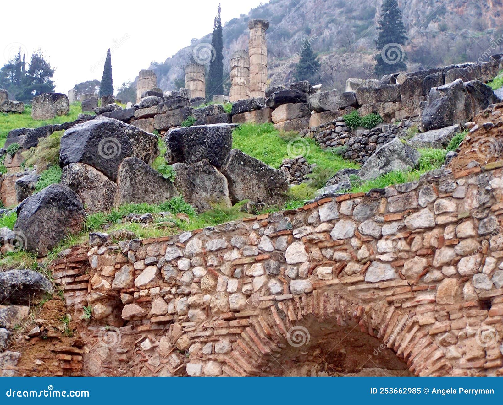 Arch in an Ancient Stone Wall in Delphi Stock Image - Image of delphi ...