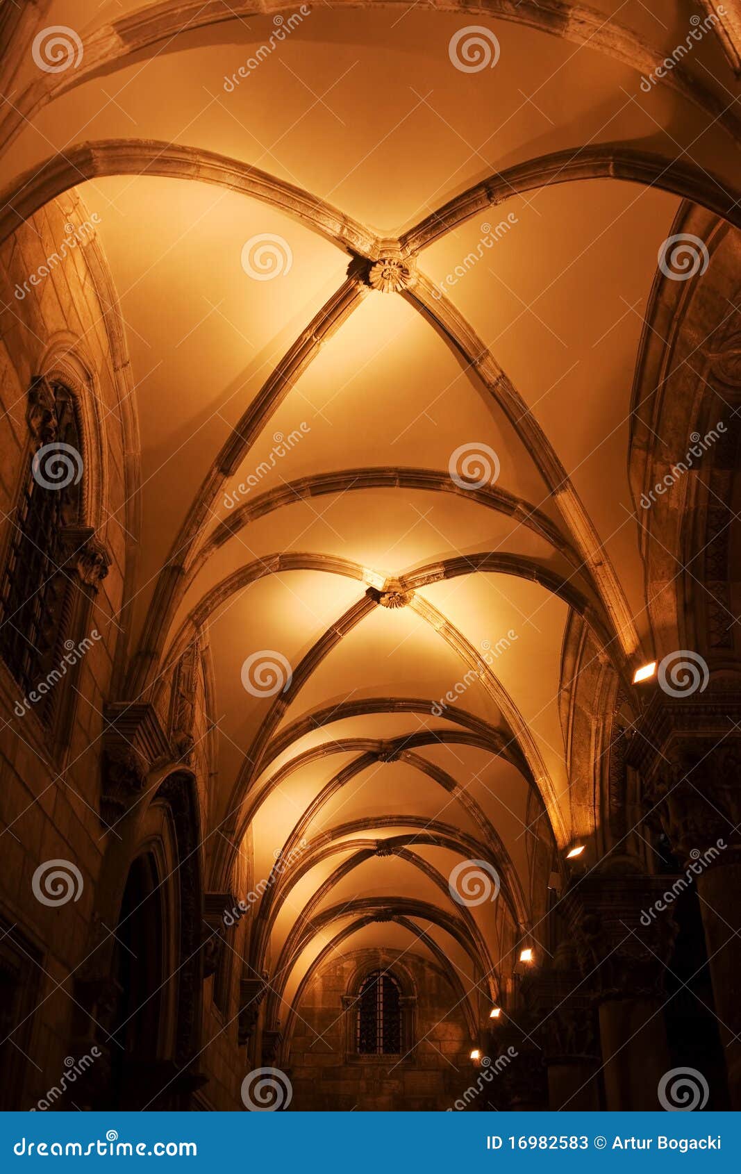 Arch Ceiling Architecture stock image. Image of shape - 16982583