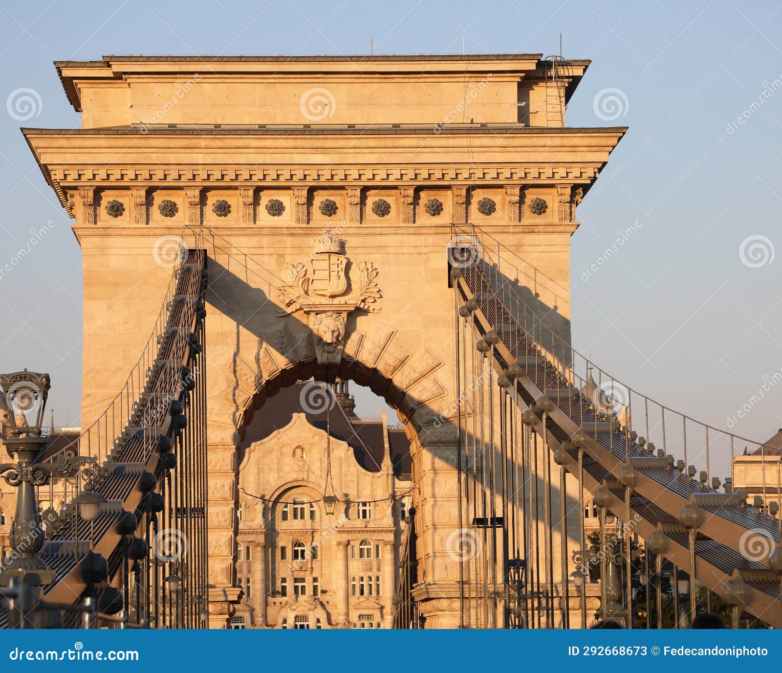 Arch of the Chain Bridge Over the Danube River with Sunset Light ...