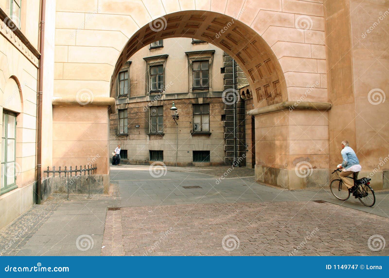 Arch copenhagen bicycle stock image. Image of kobenhavn - 1149747