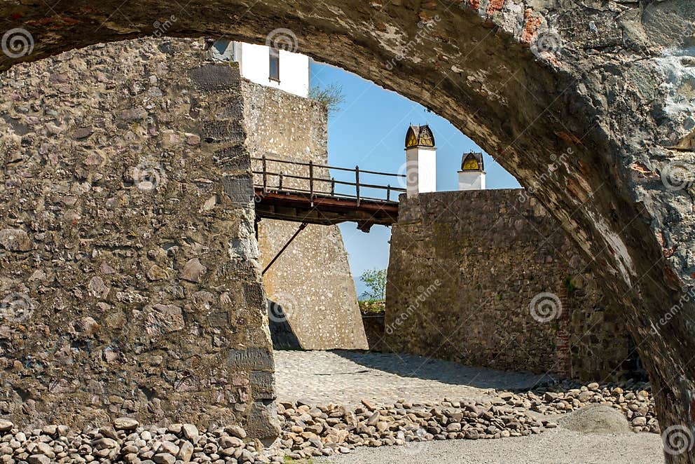 Arch and Drawbridge of the Old Castle Stock Image - Image of heritage ...