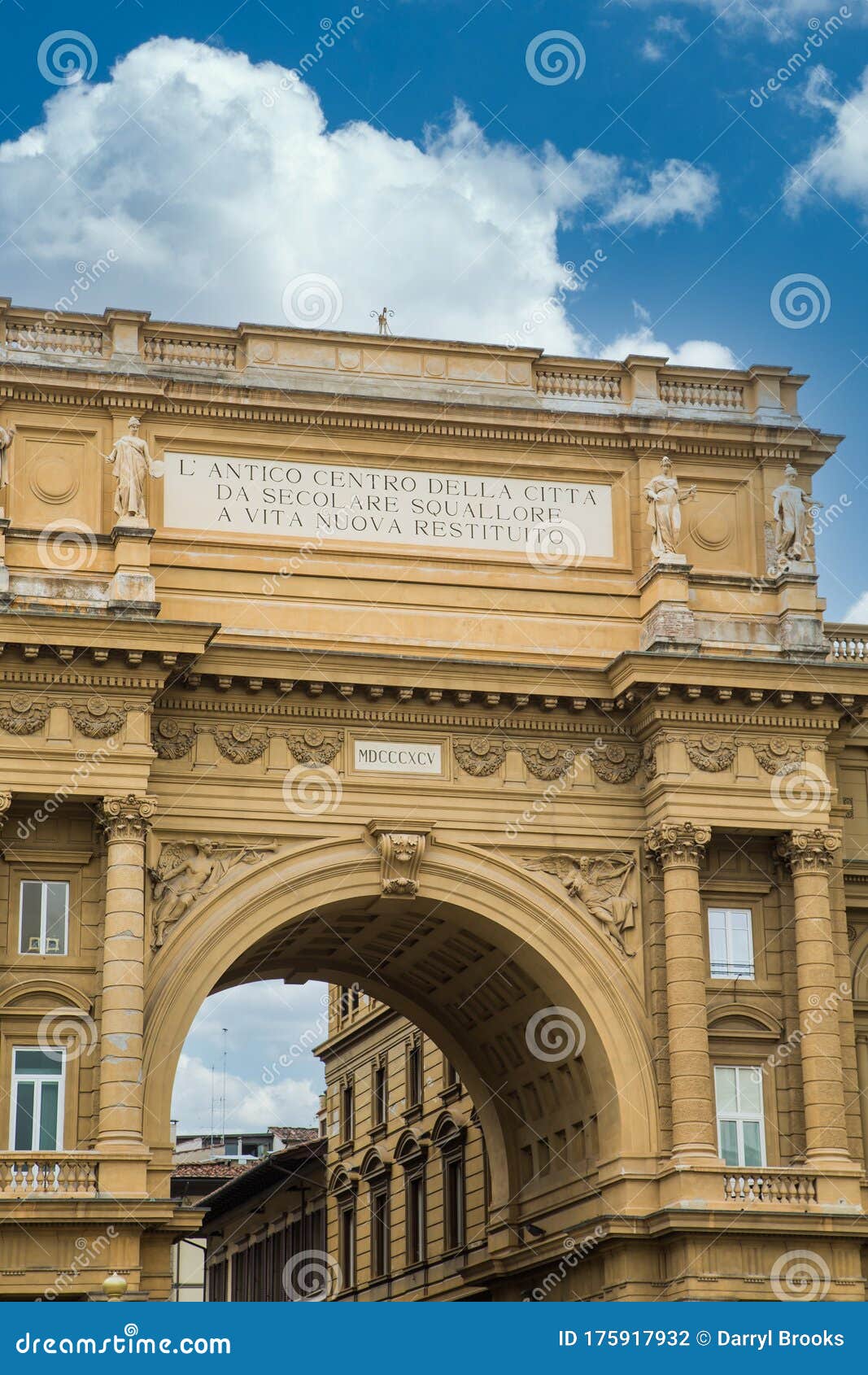 Arch in Florence Square stock photo. Image of history - 175917932