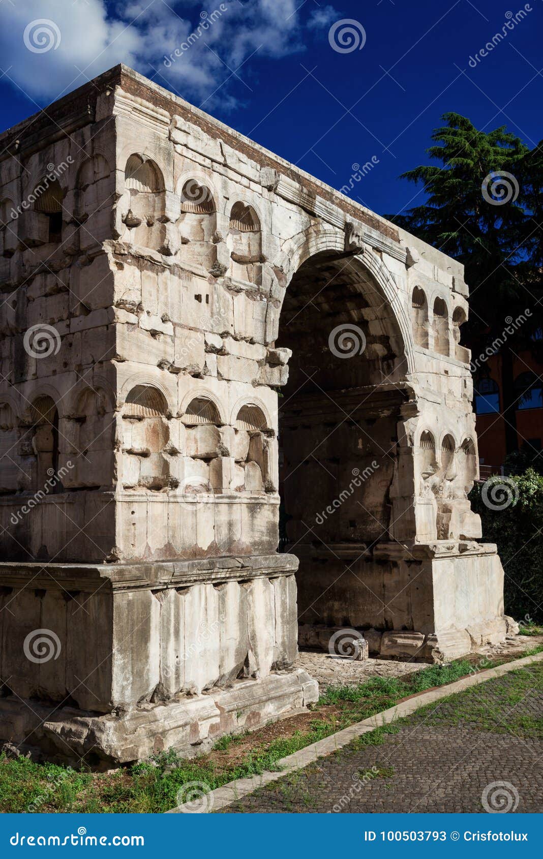 Arch of Janus in Rome stock image. Image of latin, italy - 100503793
