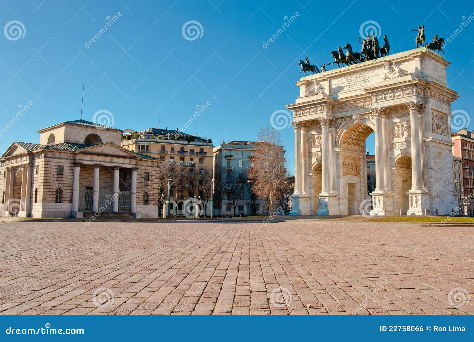 Arch of Peace of Sempione Gate in Milan Stock Photo - Image of sempione ...