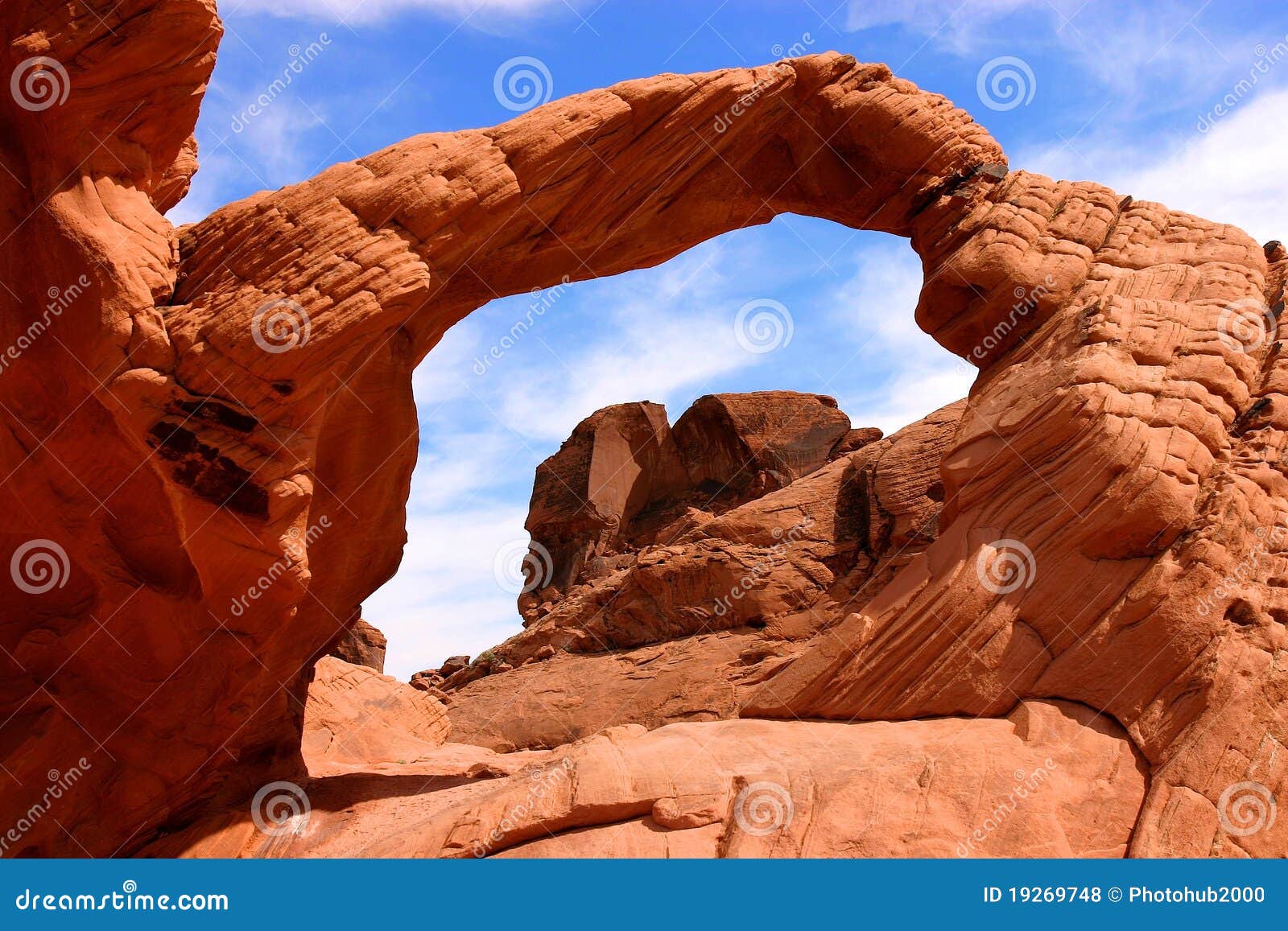 Arch Rock at Valley of Fire Stock Photo - Image of valley, nevada: 19269748