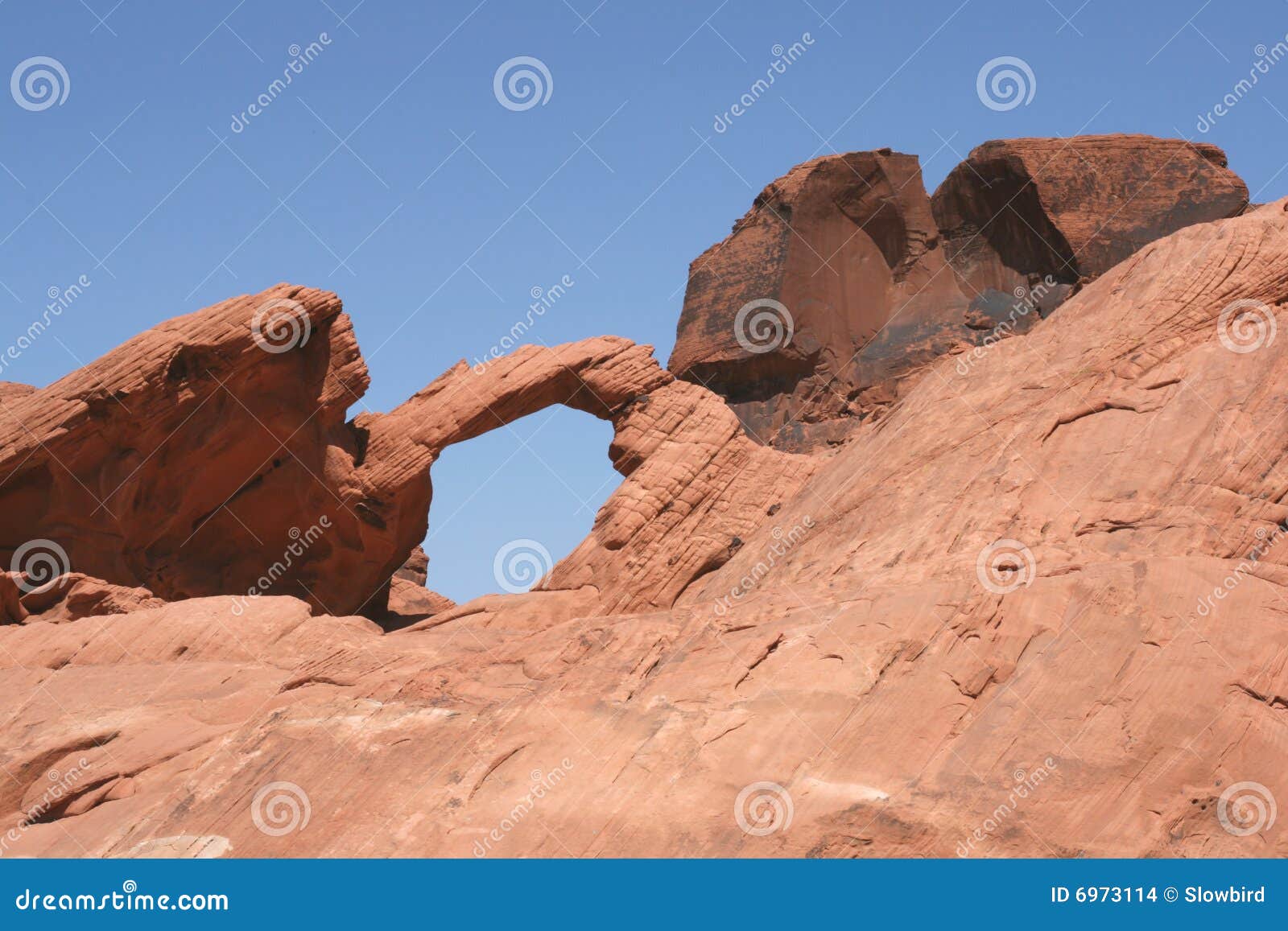 Arch Rock in Valley of Fire, Nevada Stock Photo - Image of geology ...