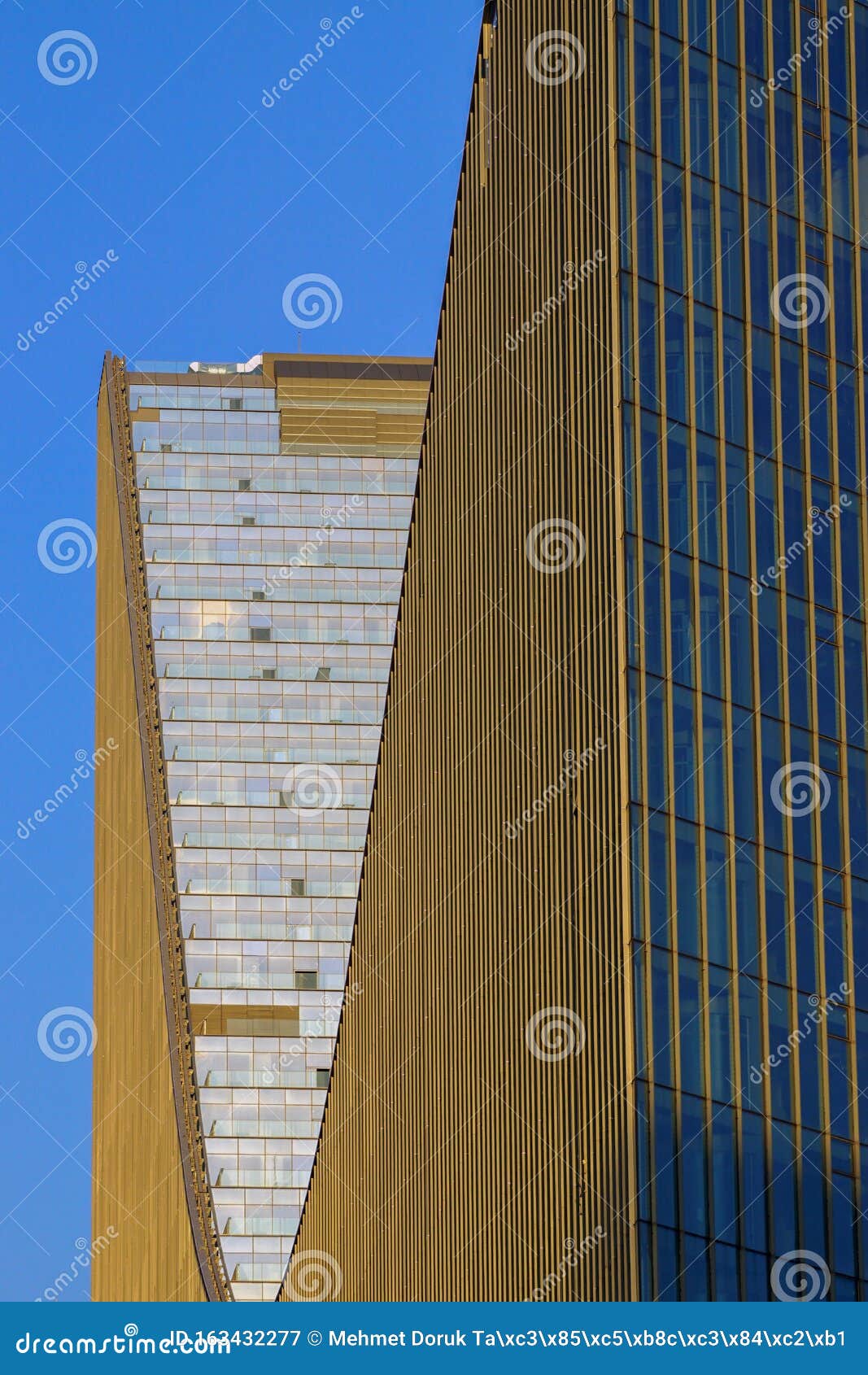 Arch Shaped Skyscraper Futuristic Architecture Details Editorial ...