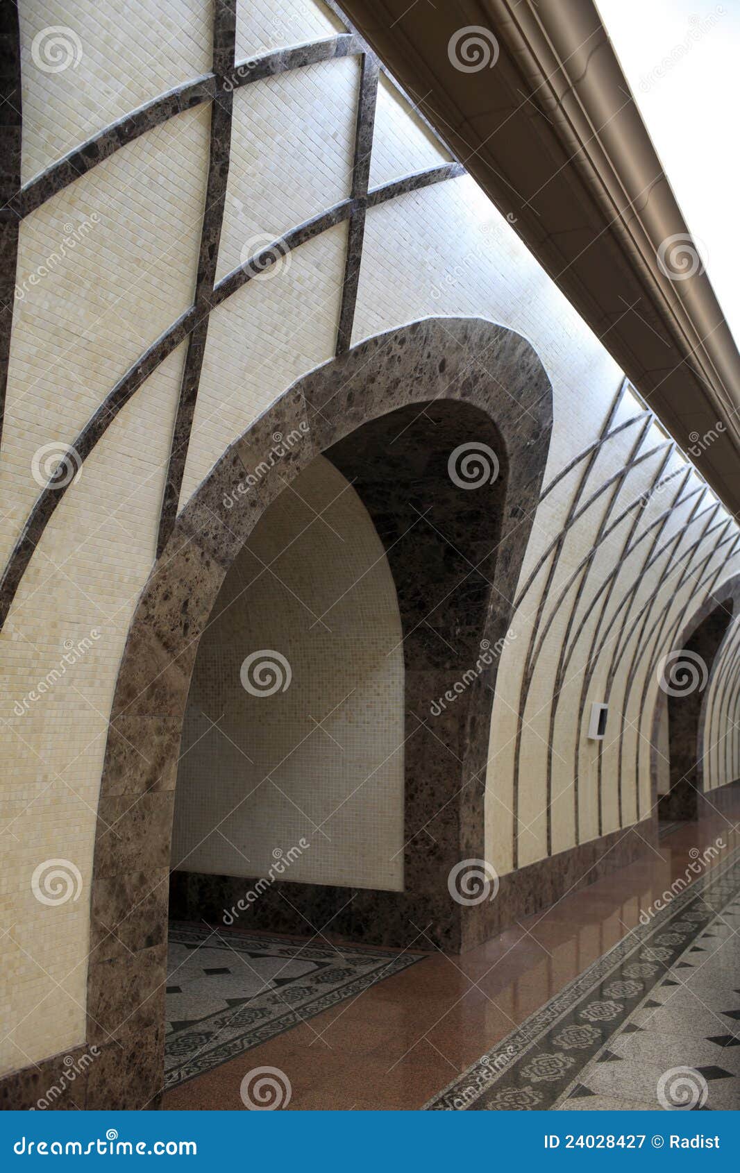 Arch of subway station stock image. Image of dusk, lamp - 24028427