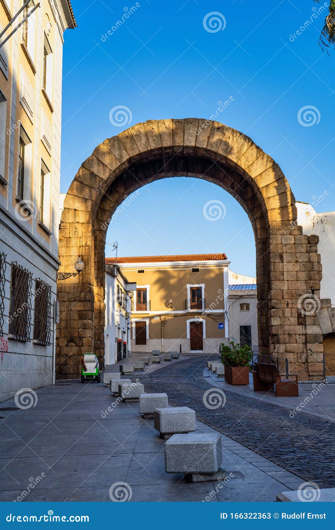 Arch of Trajan in Merida, Extremadura, Spain Stock Image - Image of ...