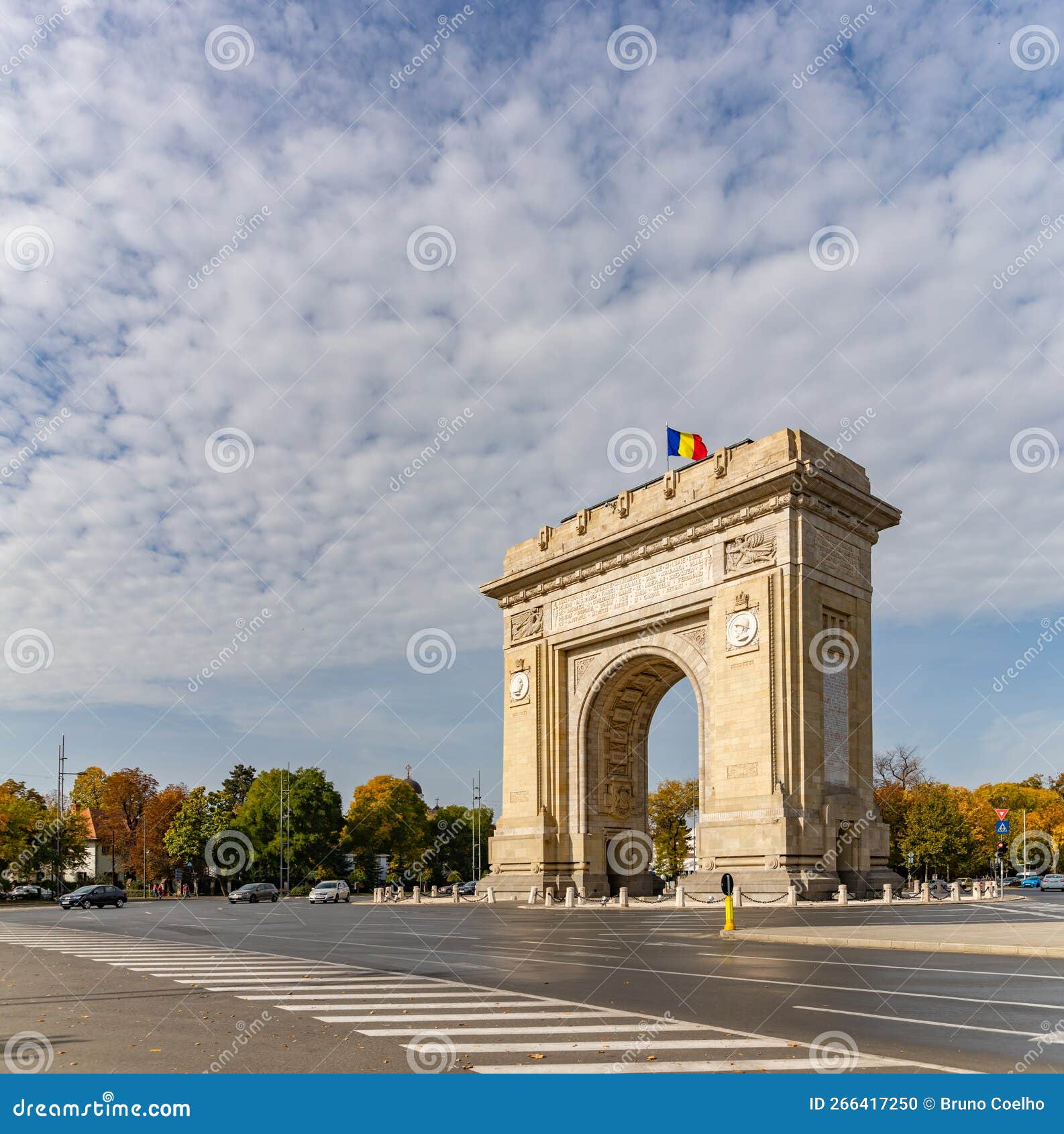 Arch of Triumph of Bucharest Editorial Image - Image of roundabout ...