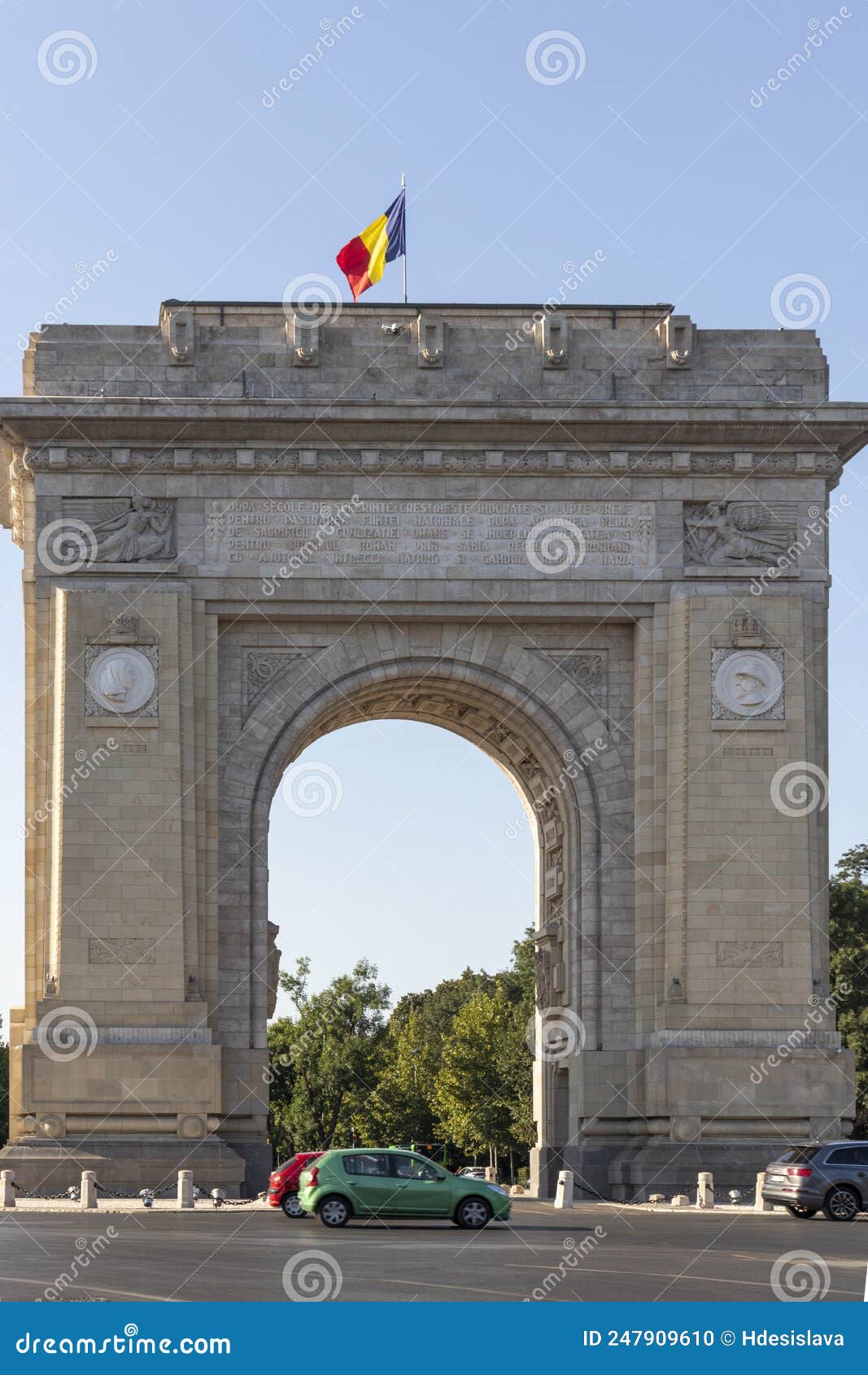 Arch of Triumph in City of Bucharest, Romania Editorial Image - Image ...