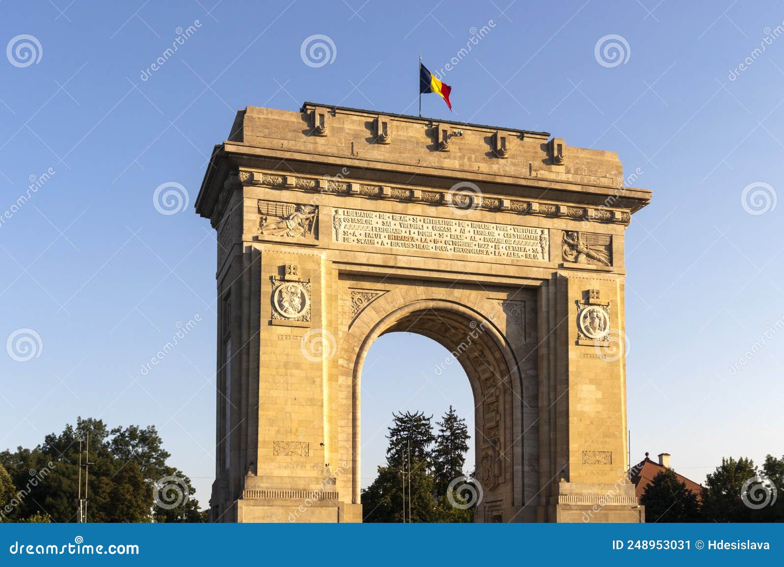 Arch of Triumph in City of Bucharest, Romania Editorial Photo - Image ...
