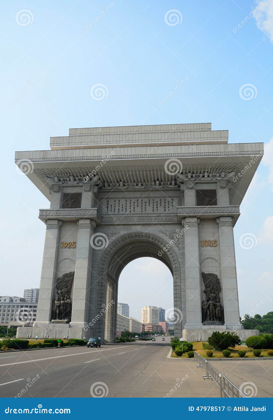 Arch of Triumph, Pyongyang, North-Korea Editorial Photography - Image ...