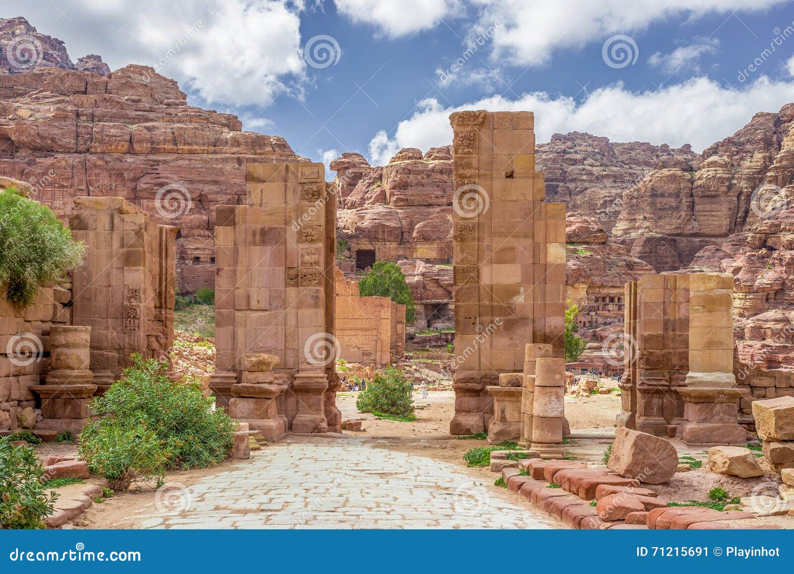 Arched Gate in the Ancient City of Petra (Jordan) Stock Image - Image ...