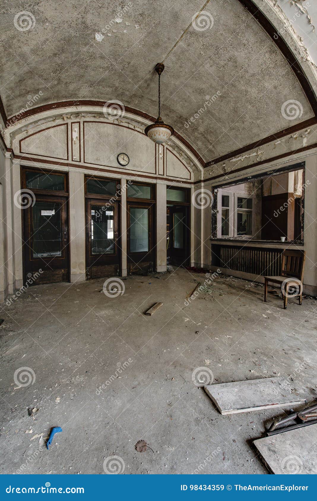 Arched Lobby - Abandoned Train Station Stock Image - Image of decay ...