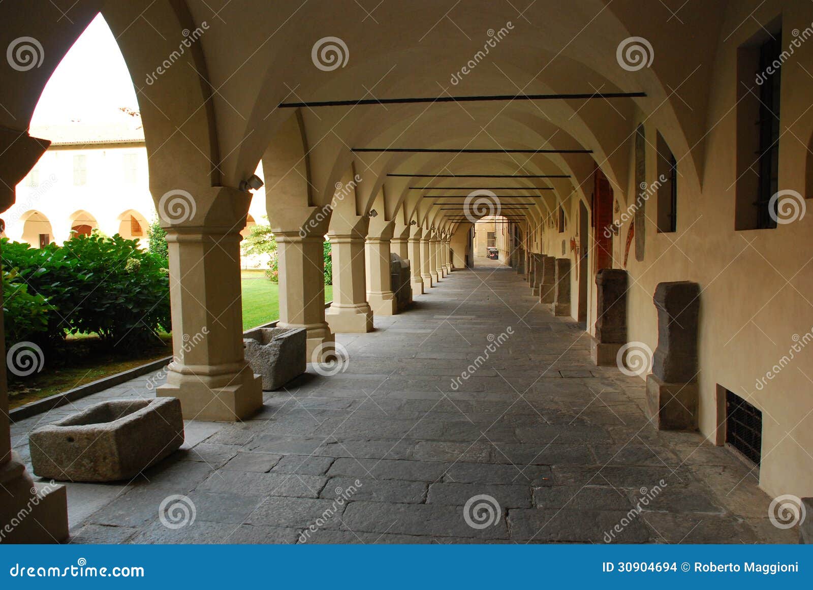 Arched Passageway, Novara, Italy Stock Photo - Image of passageway ...