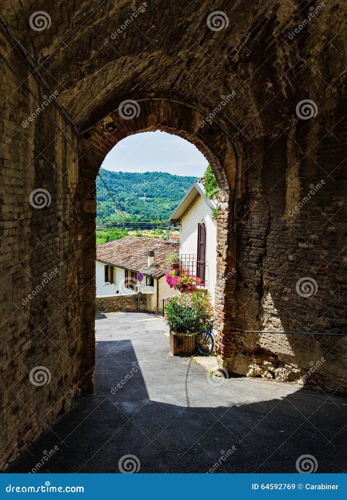 An Arched Passageway in Old Italian City Stock Image - Image of arch ...