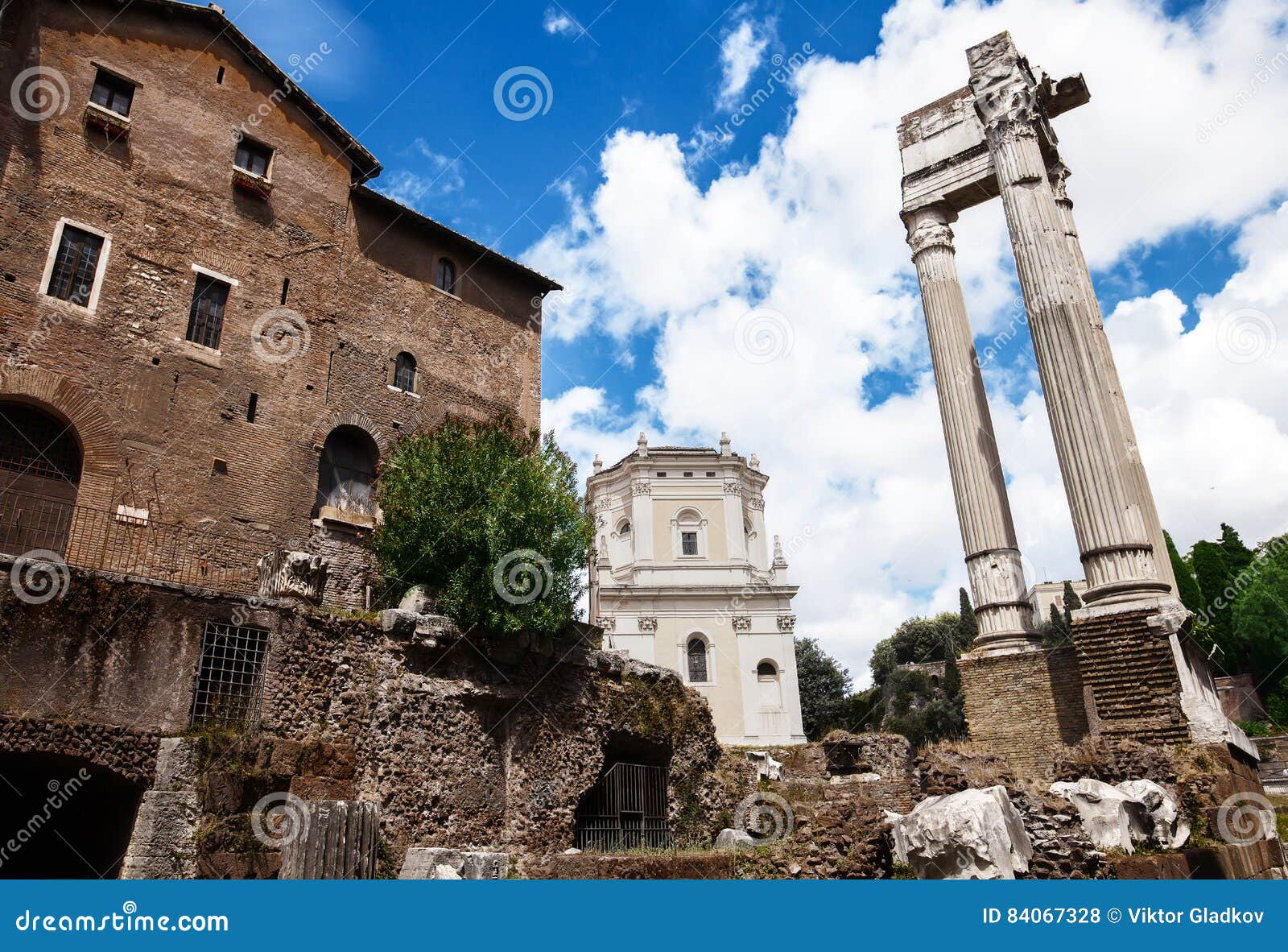 Archeologische Ruïnes in Historisch Centrum in Rome Stock Foto - Image ...