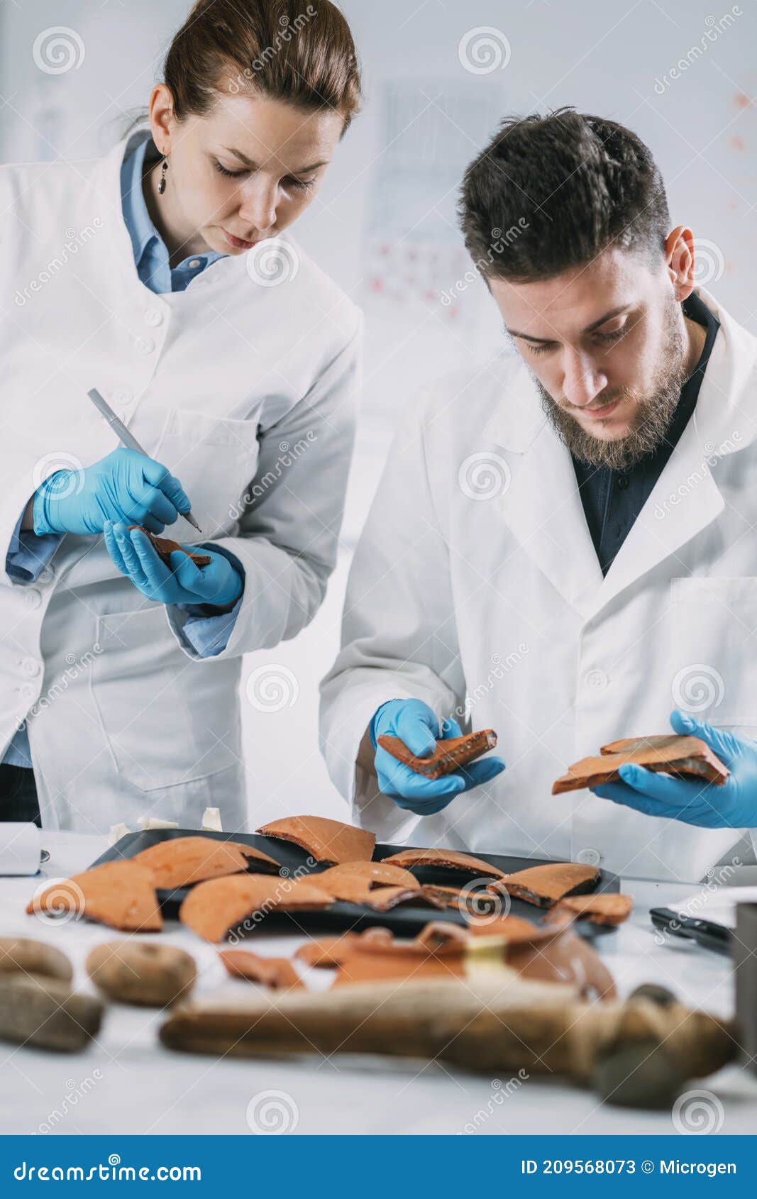 Archeology Scientists Reconstruct Broken Pottery Stock Image - Image of ...